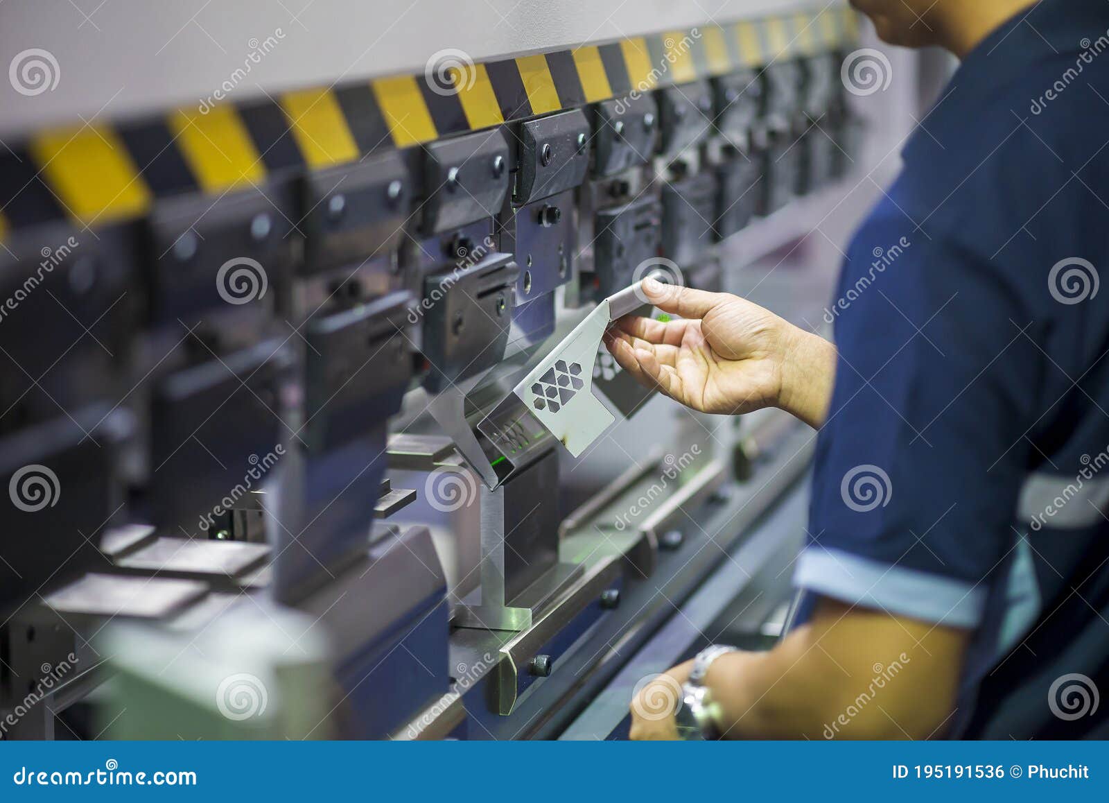 Operation Of Hydraulic Bending Machine With Forming Die By Skill ...