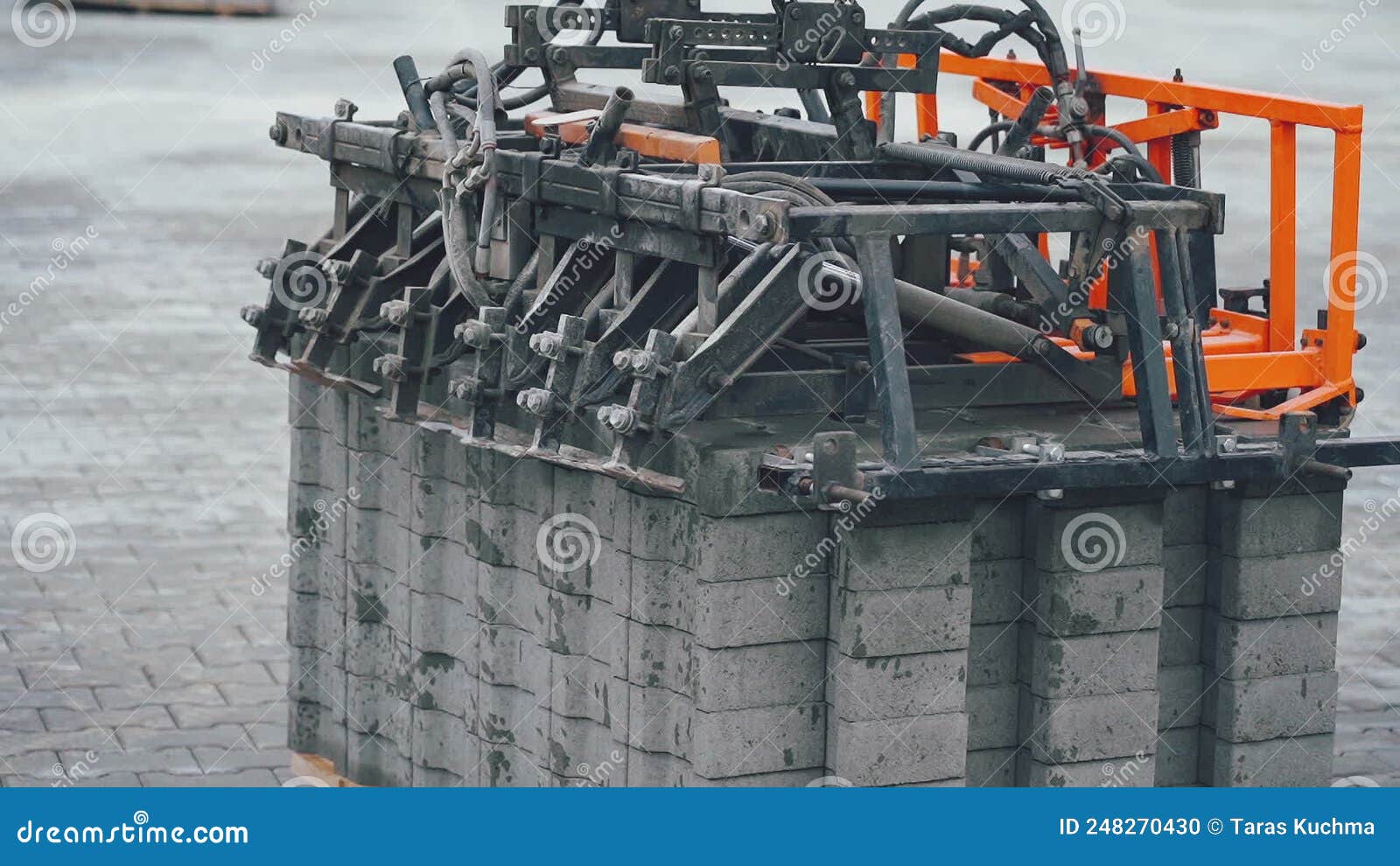 Operation of the Machine for Automatic Installation of Paving. Stock ...