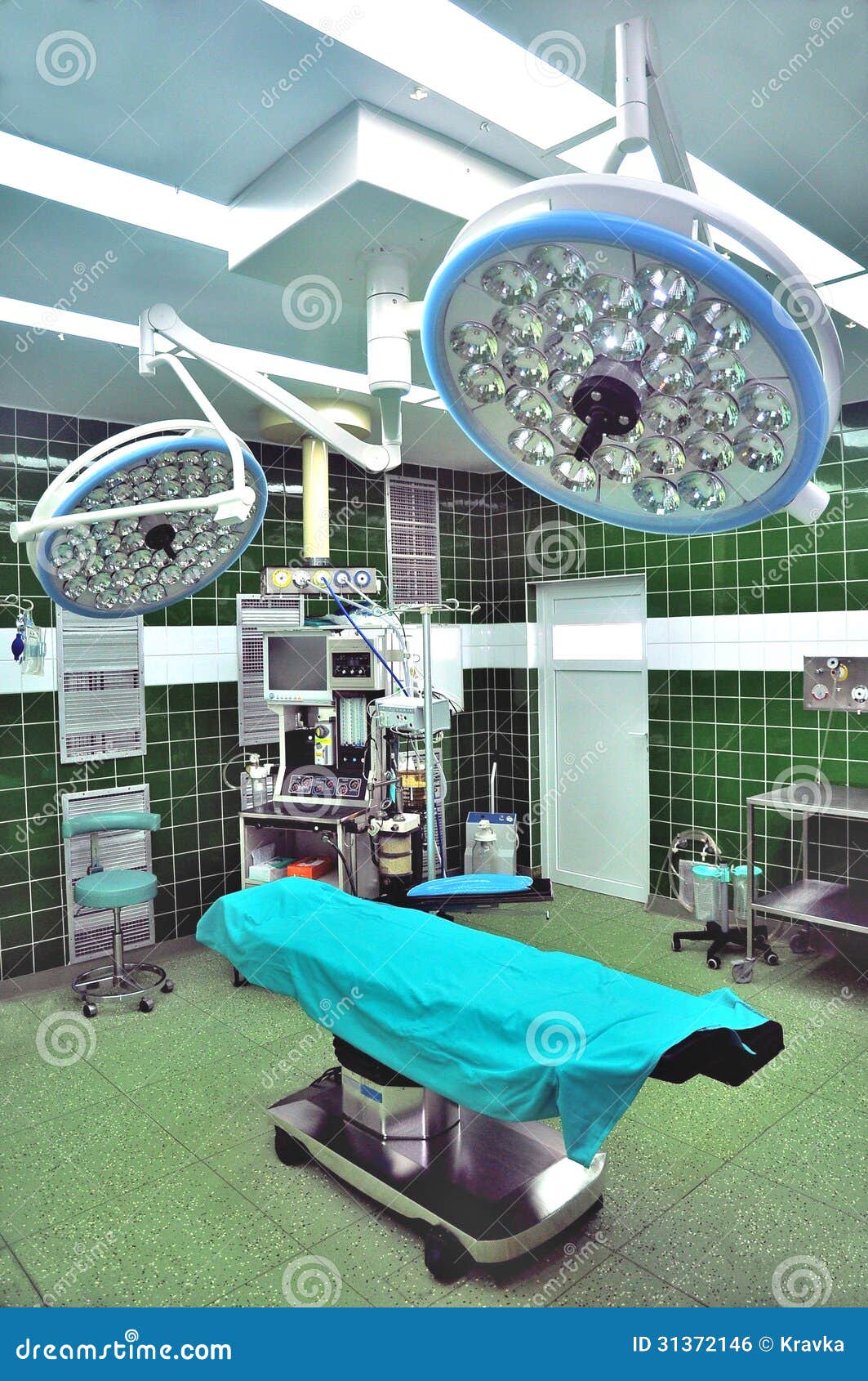Operationssal arkivfoto. Bild av belysning, beställning - 31372146