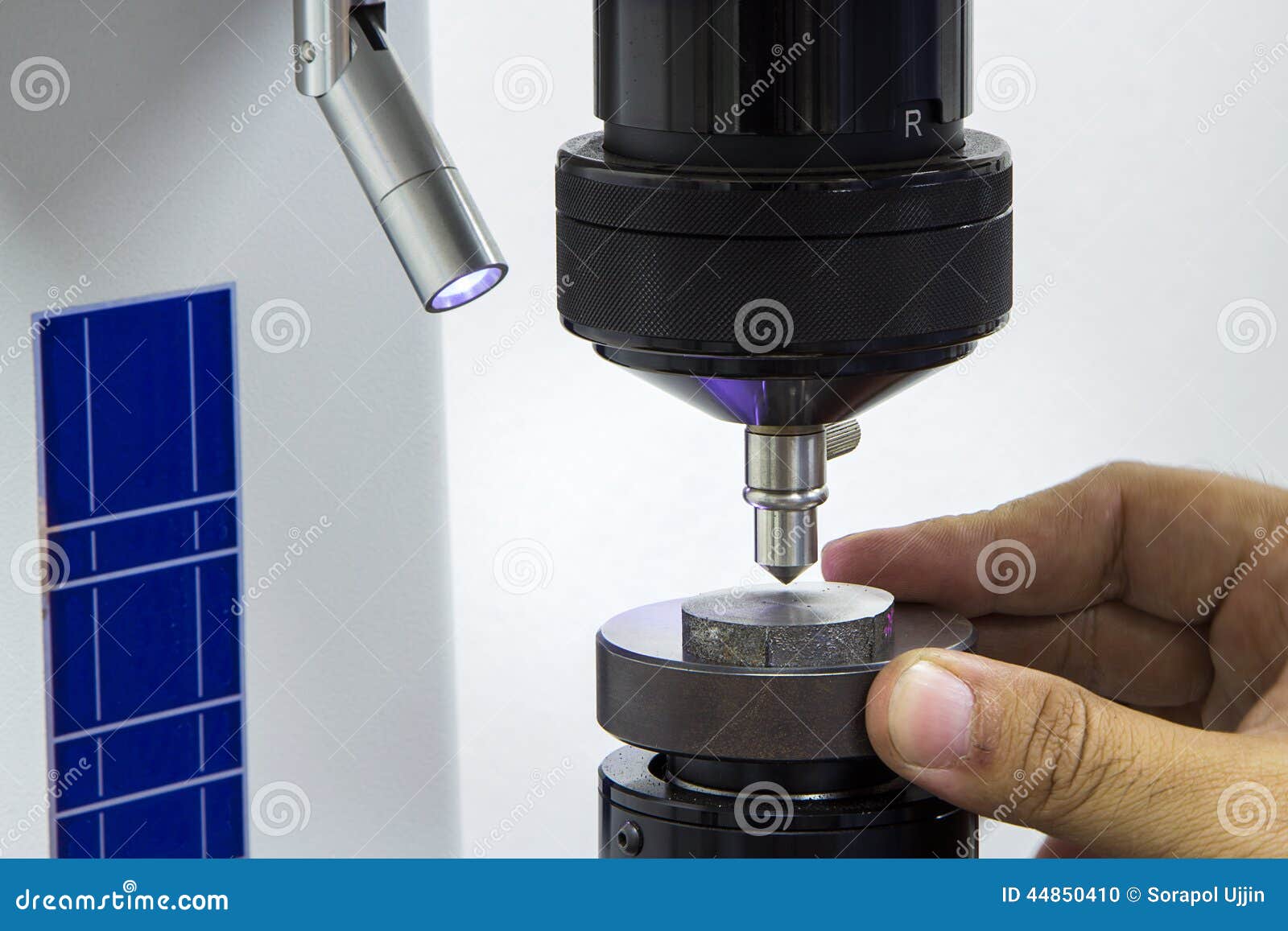 Operator Inspection Turbo Surface Roughness By Roughness Tester Stock ...