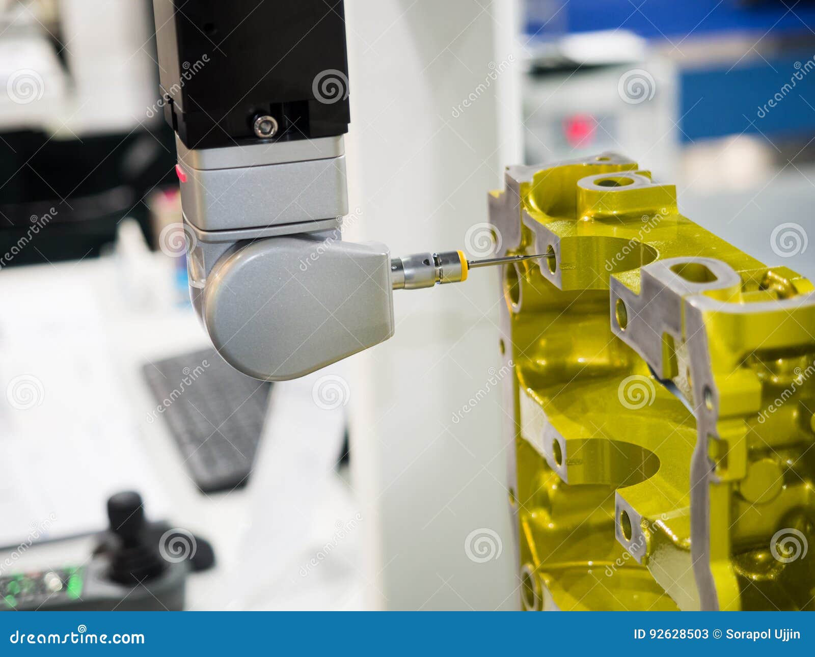 Operator Inspection High Precision Part by CMM Coordinate Measuring ...