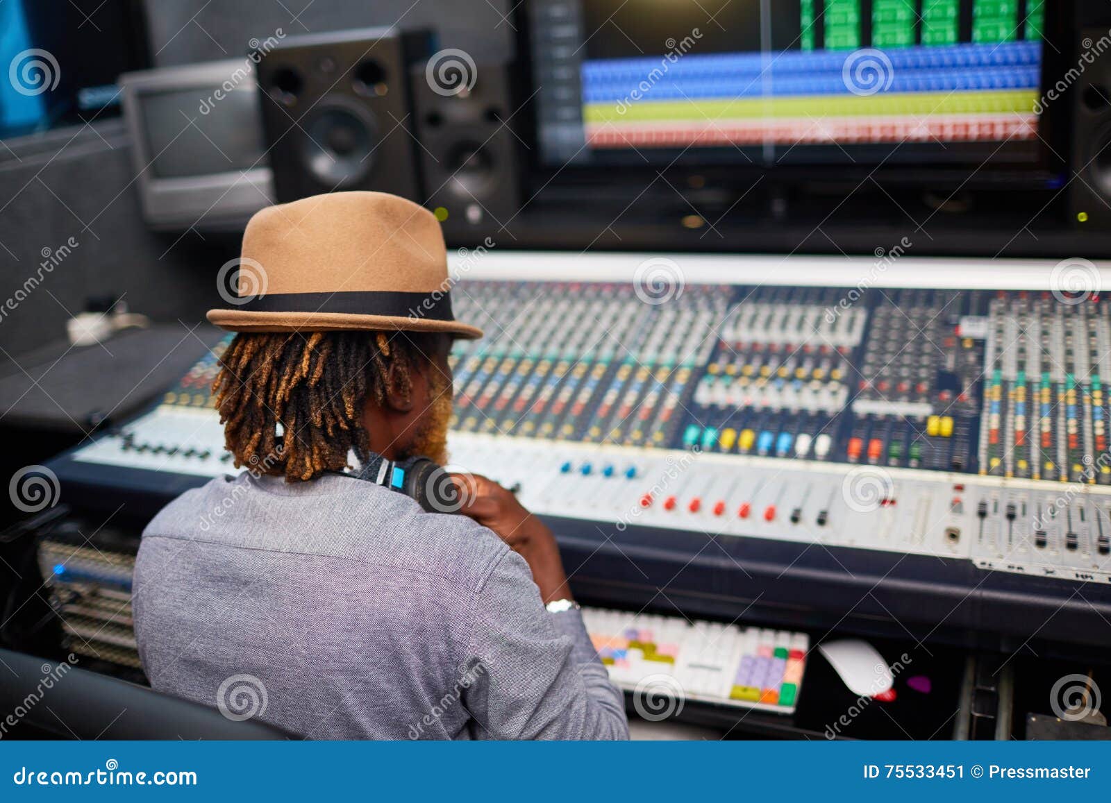 Operator in studio stock image. Image of radio, recording - 75533451