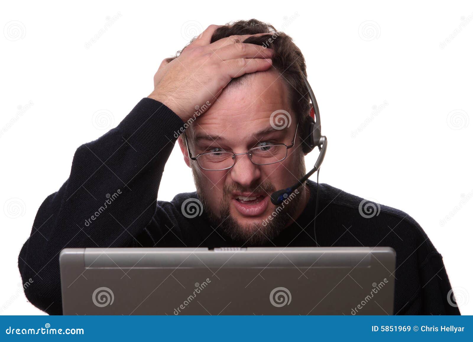 Operatore Di Calcolatore Maschio Sembrante Confuso Immagine Stock ...