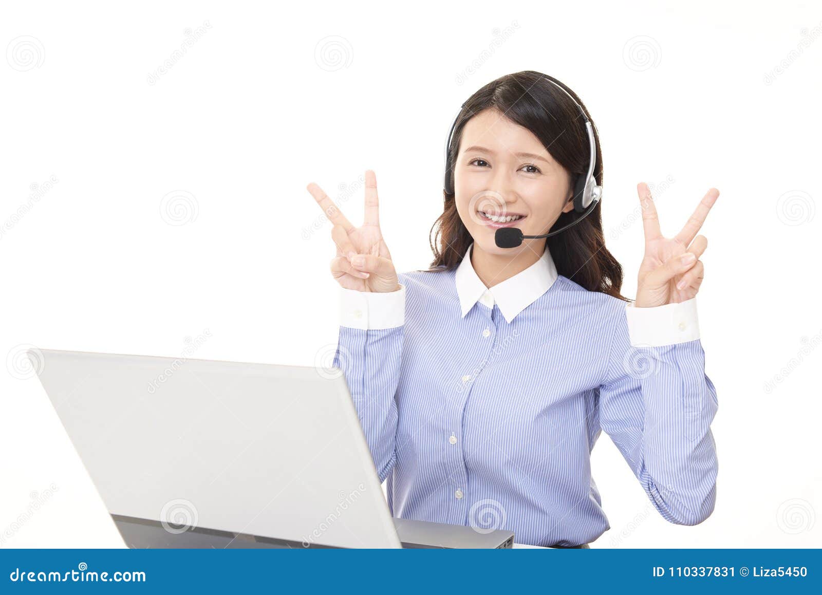 Operatore Sorridente Della Call Center Immagine Stock - Immagine di ...