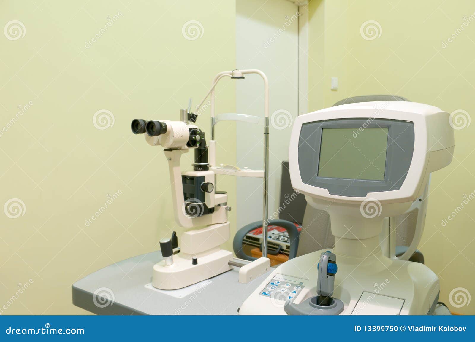 Ophthalmic Computer Equipment. Stock Photo - Image of lens, exam: 13399750