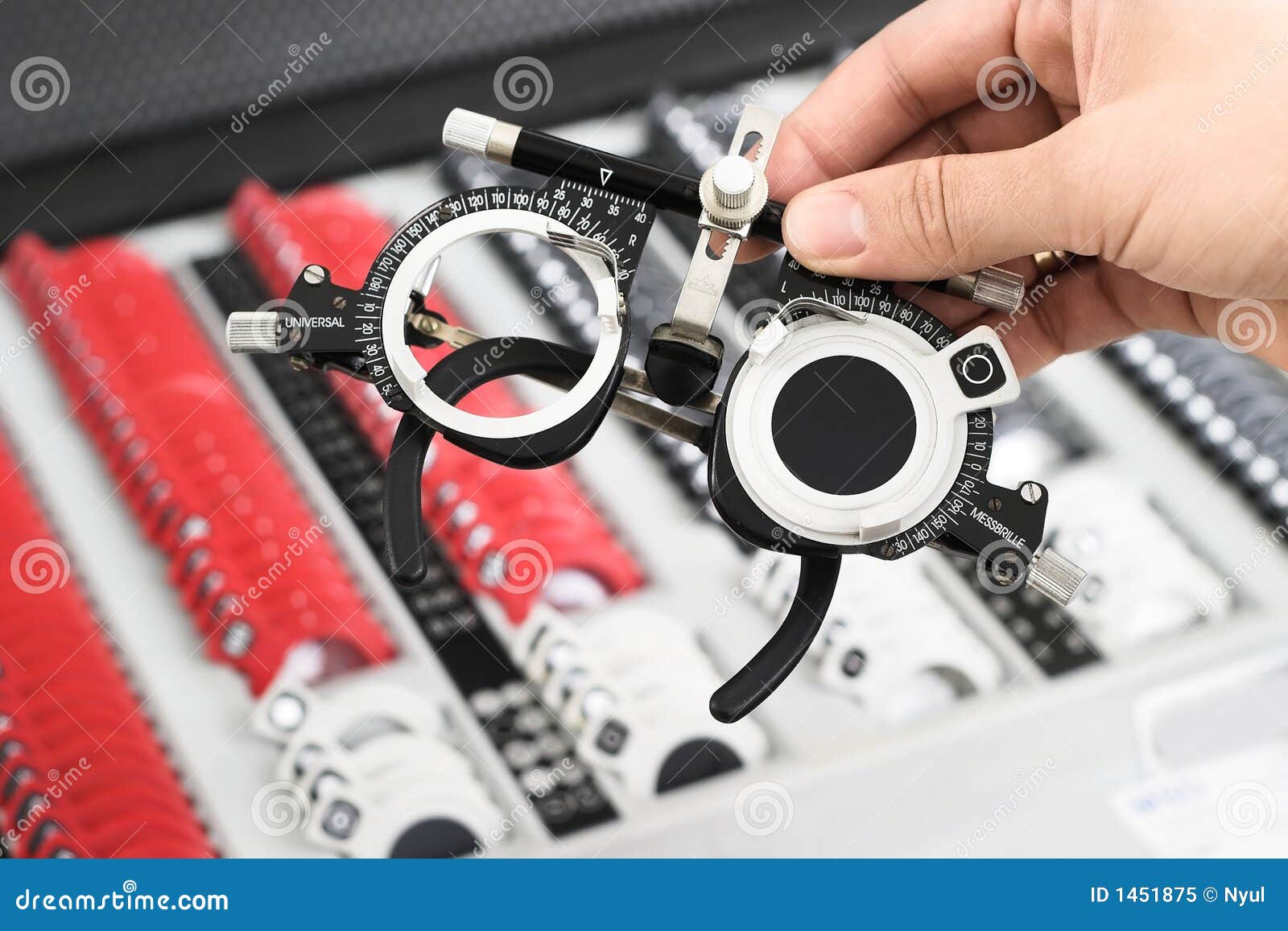 At the Optician - Universal-messbrille Set Stock Image - Image of ...
