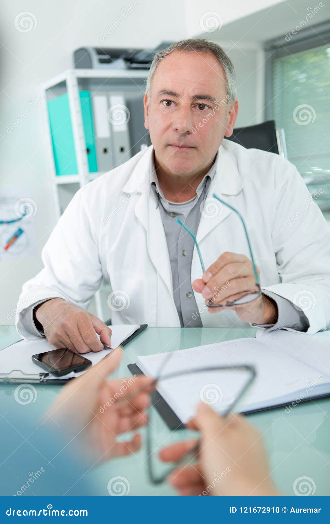 In the optometrist clinic stock photo. Image of clinic - 121672910