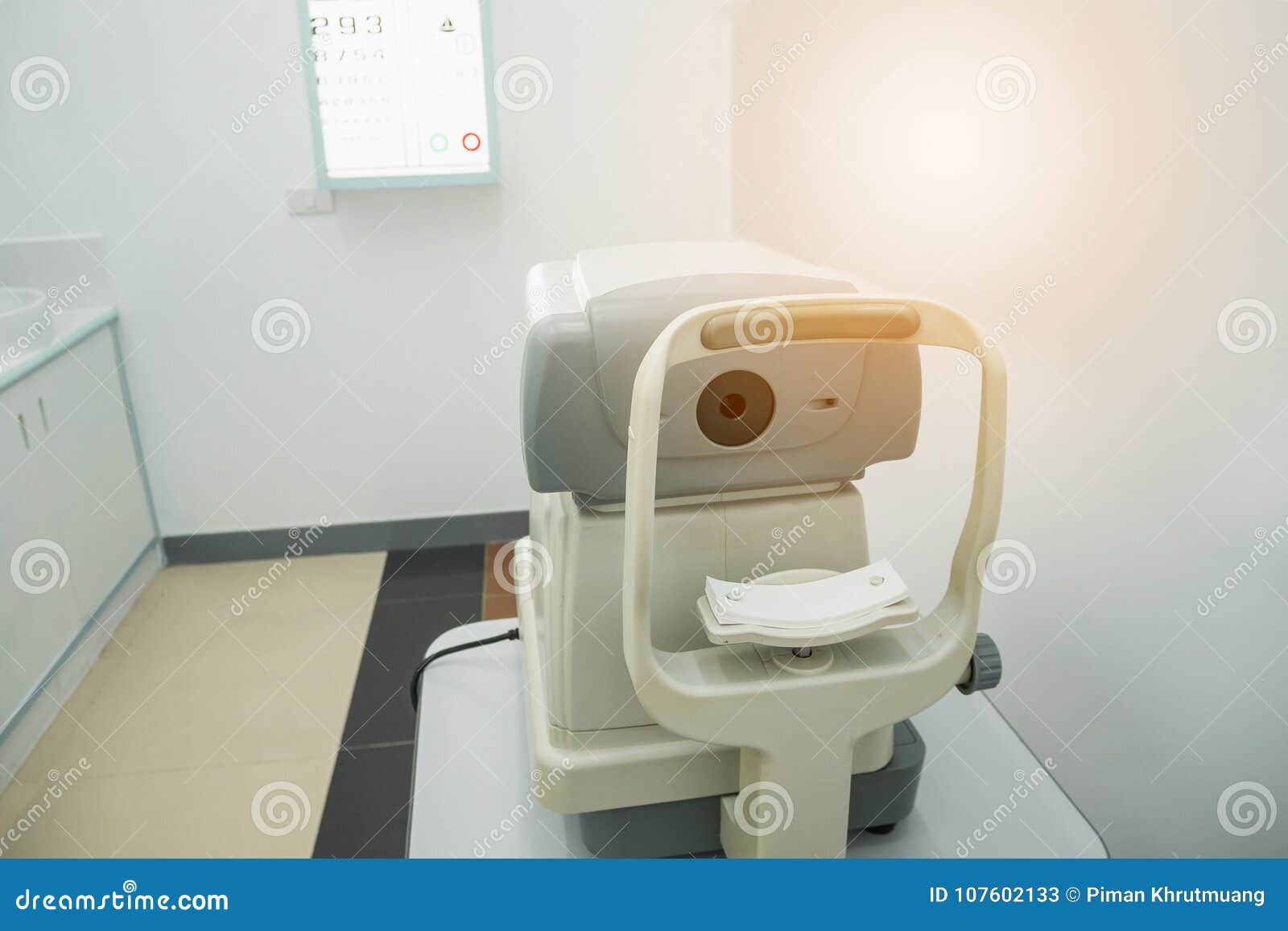 Optometry Eye Test Device Machine Stock Image - Image of optic ...