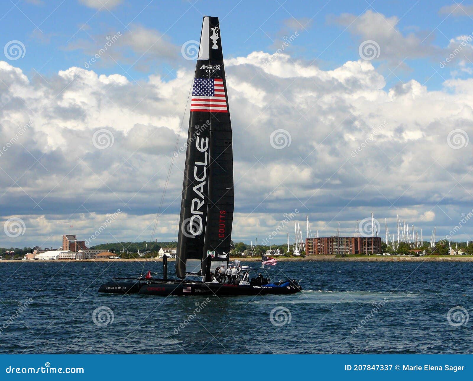 Oracle Racing Team editorial photography. Image of watercraft - 207847337