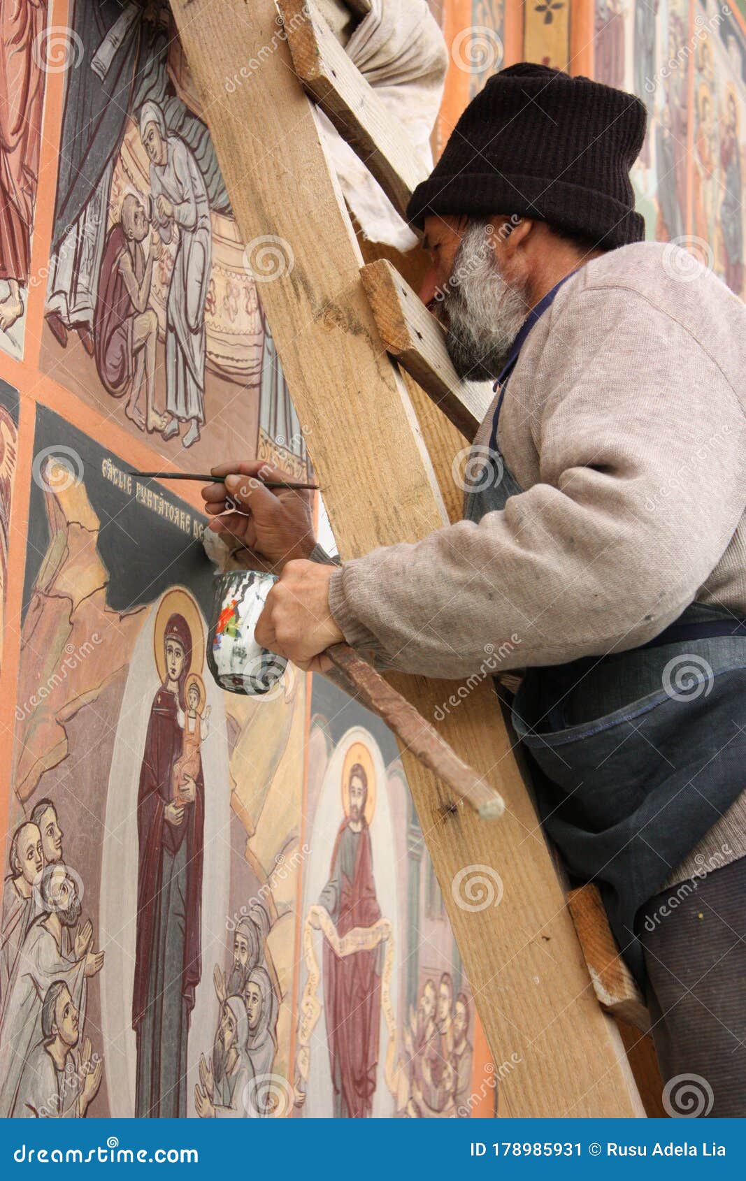 Painter of Orthodox Churches Editorial Photo - Image of churches ...