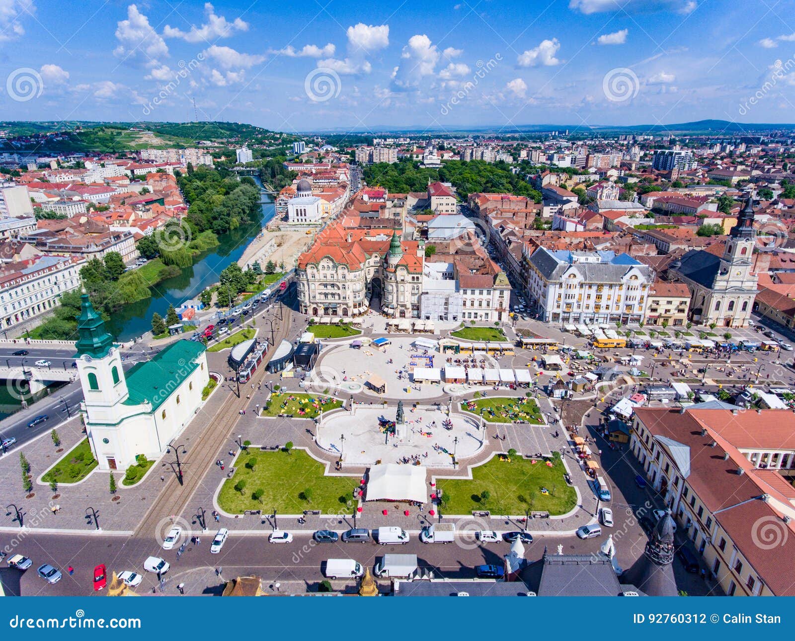 Oradea City Hall Stock Photo | CartoonDealer.com #32487750