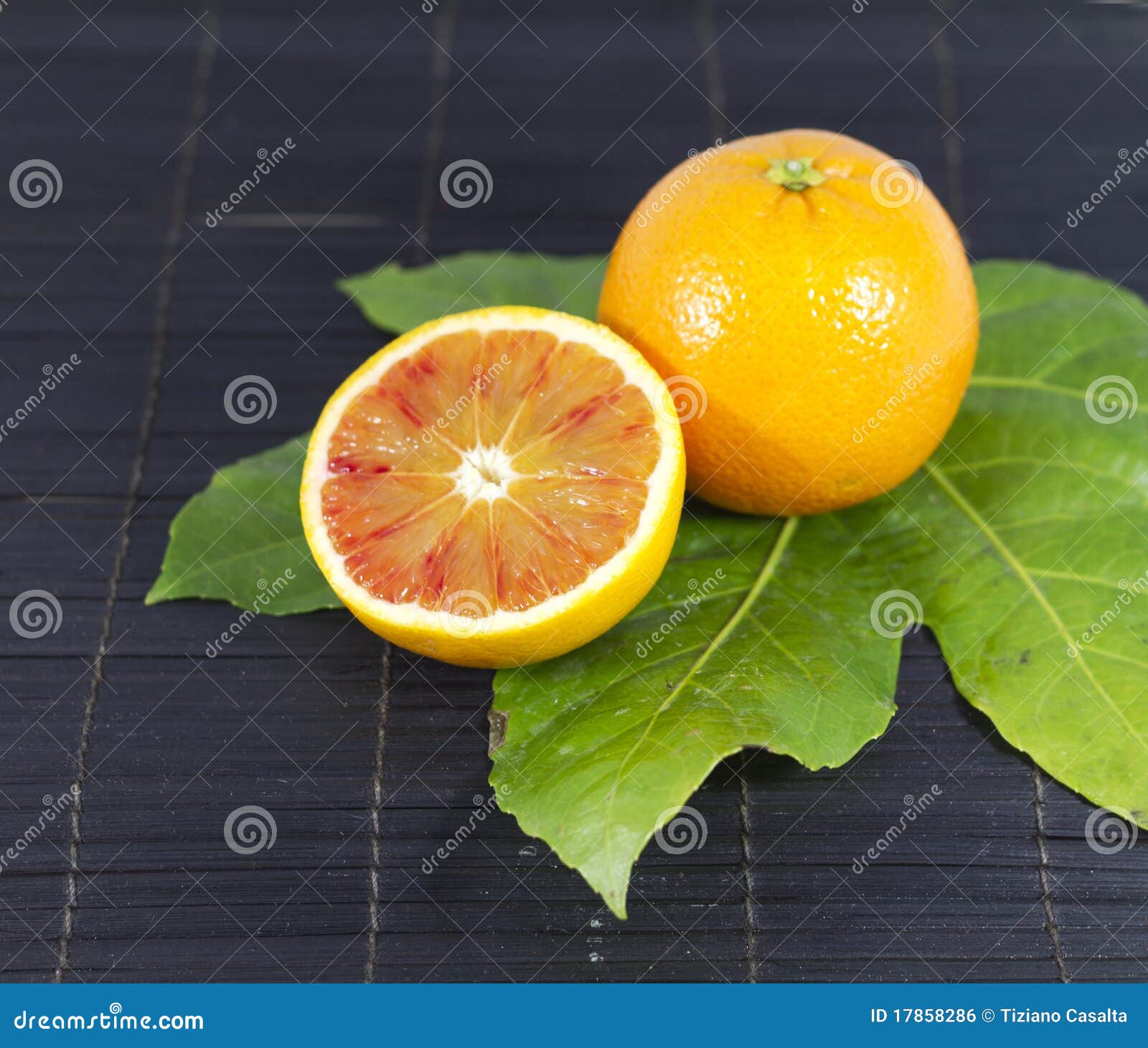 Orange stockfoto. Bild von frisch, früchte, köstlich - 17858286