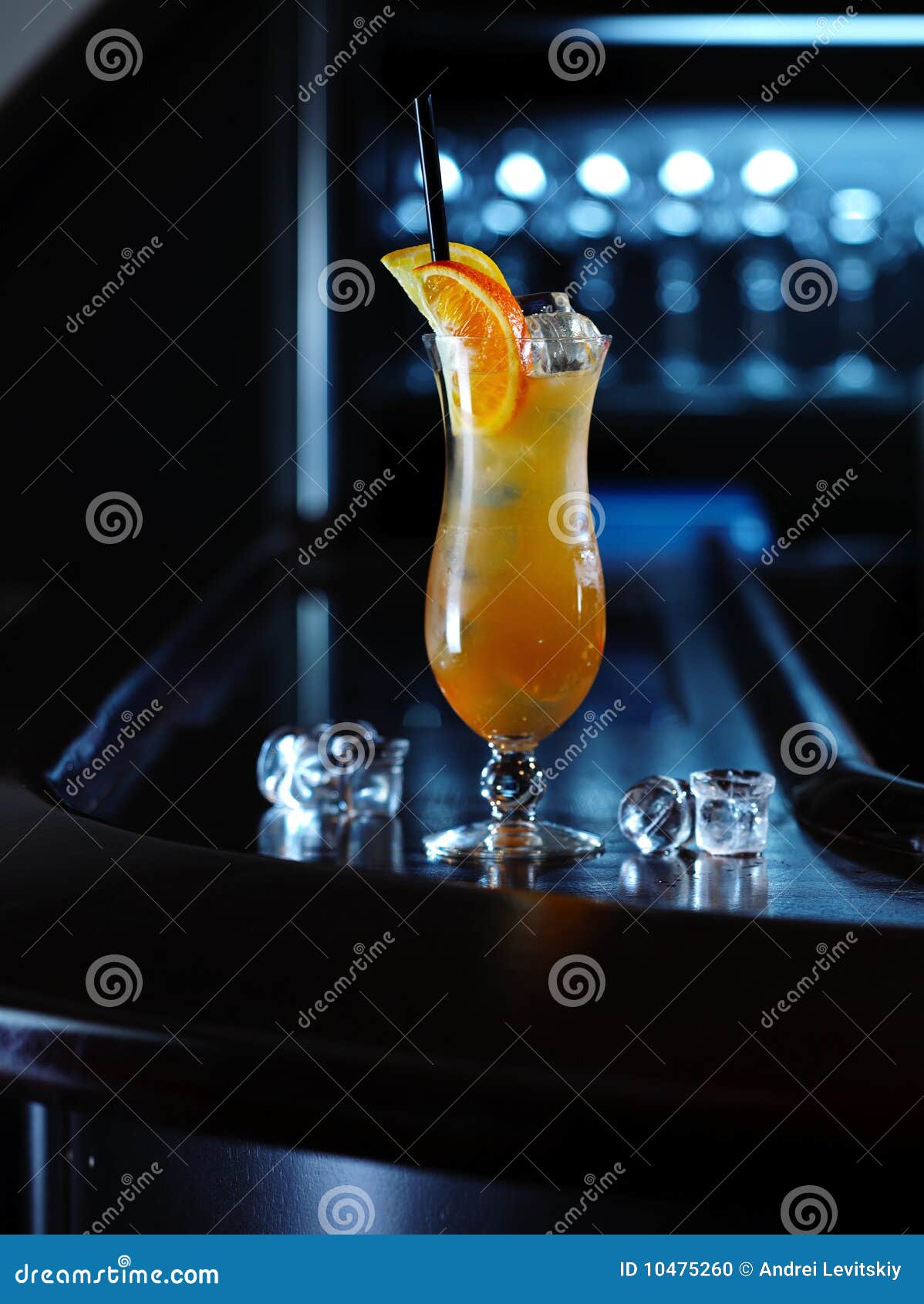 Orange alcohol cocktail stock photo. Image of black, beverage - 10475260