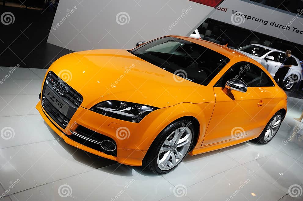 Orange audi tts editorial photography. Image of exhibition - 25878657