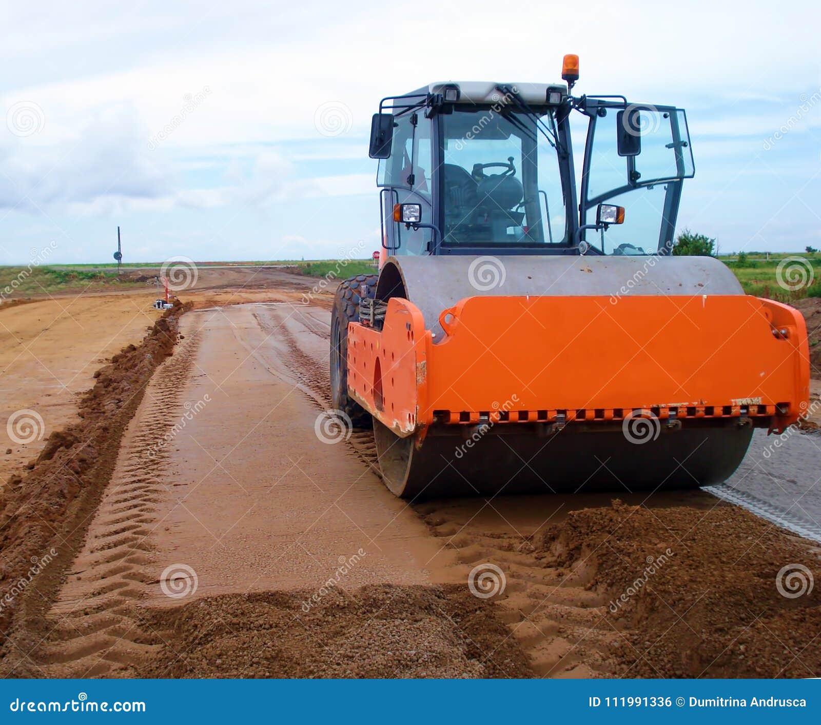 Orange compactor machinery stock photo. Image of paving - 111991336