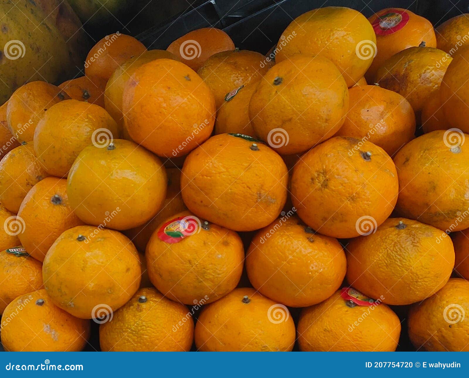 The orange fruit editorial image. Image of healthy, orange - 207754720