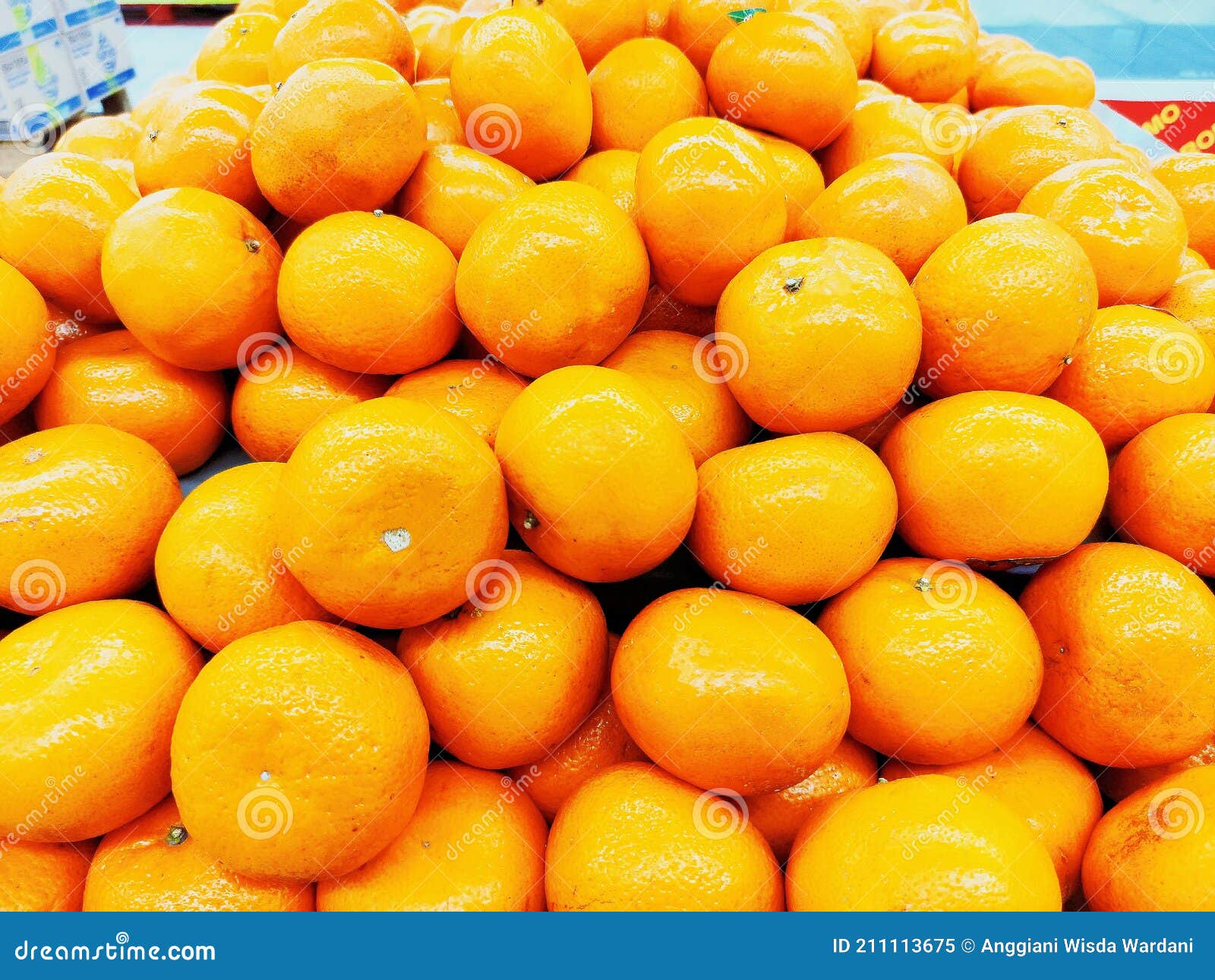 Orange Fruit on Display stock image. Image of tangerine - 211113675