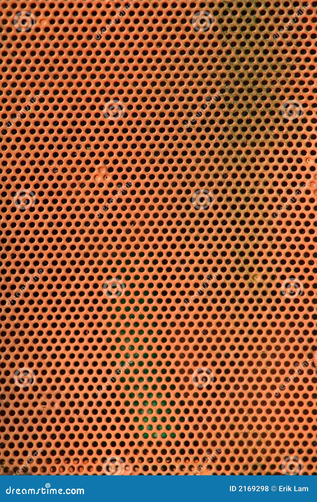 Orange Metallgitter stockfoto. Bild von metall, löcher - 2169298