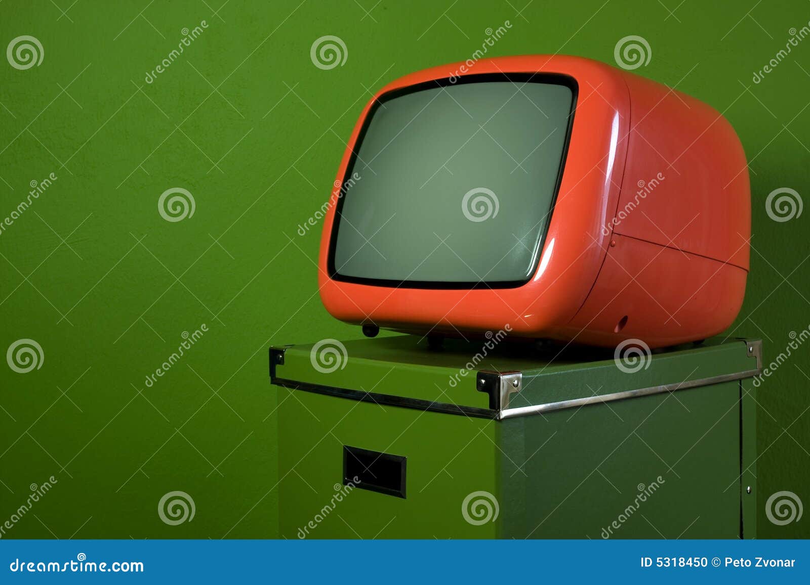 Orange Old Retro Television Stock Photo - Image of optical, style: 5318450