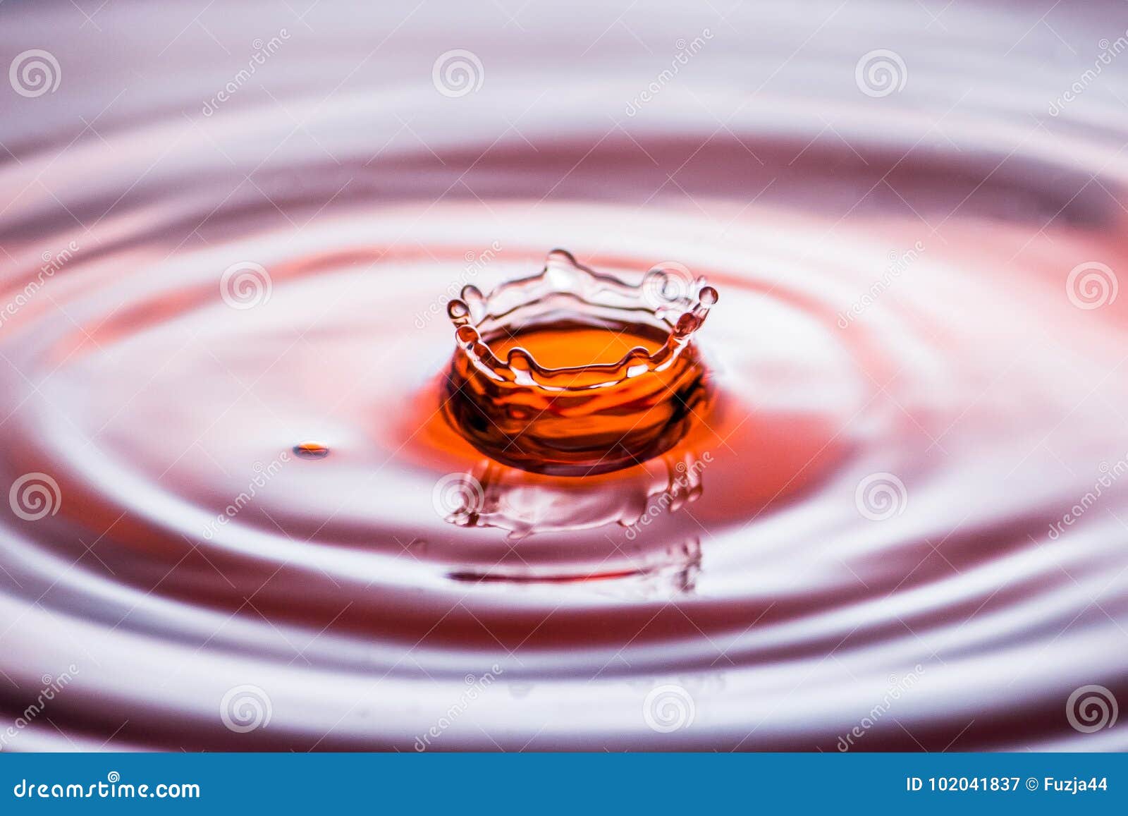 Water Drop Splash Crown in Orange Tones Stock Image - Image of decline ... Water Drop Splash Crown in Orange Tones Stock Image - Image of decline ...