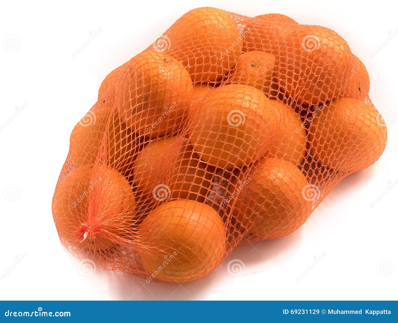 Oranges Dans Le Filet Rouge D'isolement Image stock - Image du ...