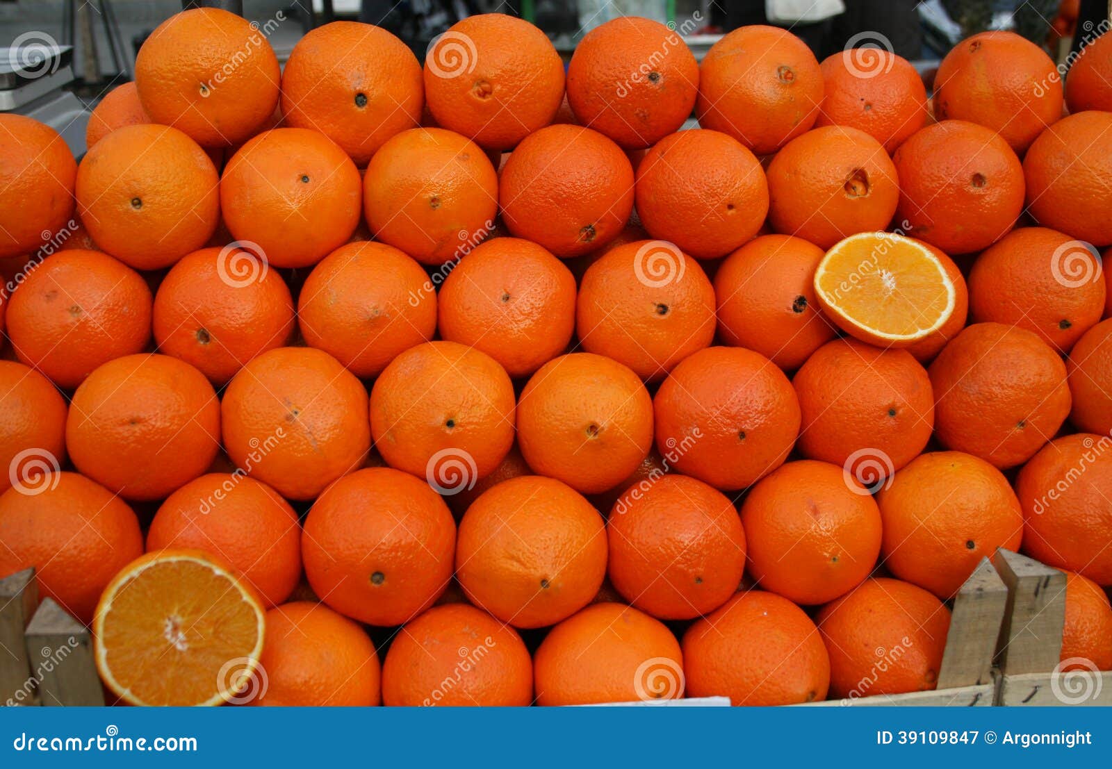 Oranges fruit on market stock image. Image of natural - 39109847