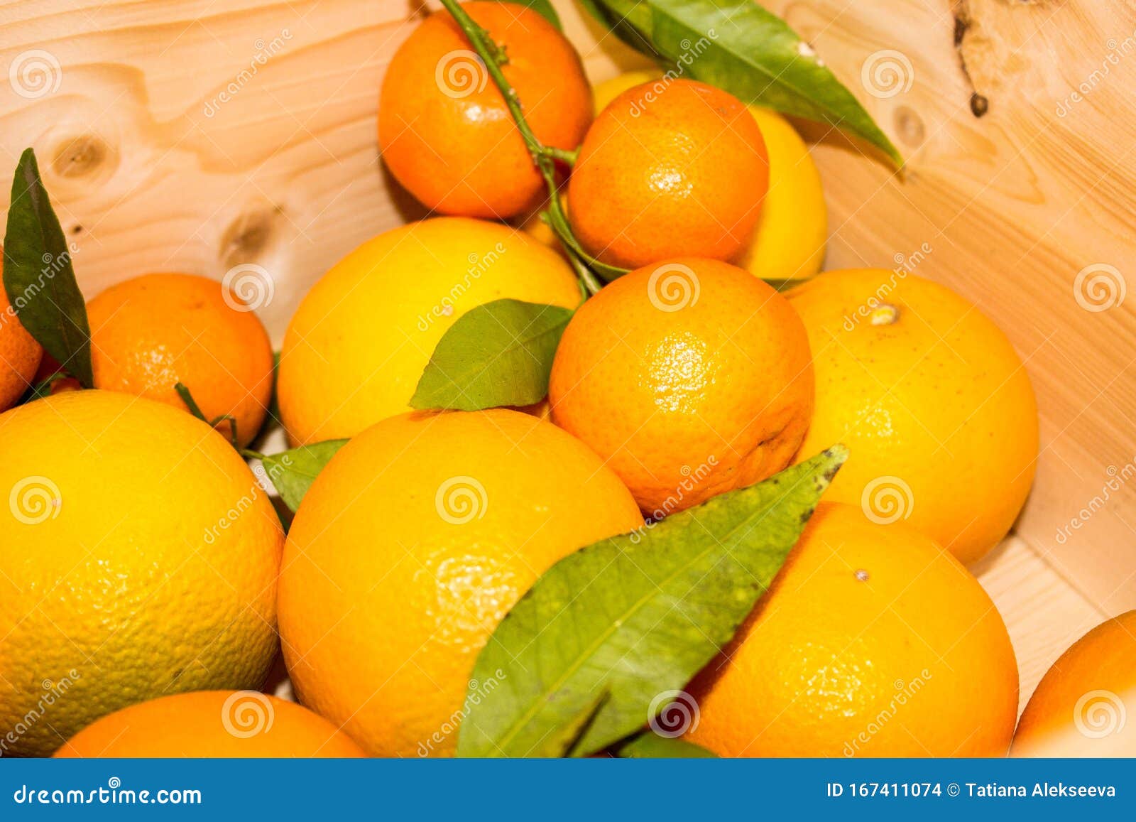 Oranges and Mandarin Inside of Wooden Box Stock Photo - Image of ...