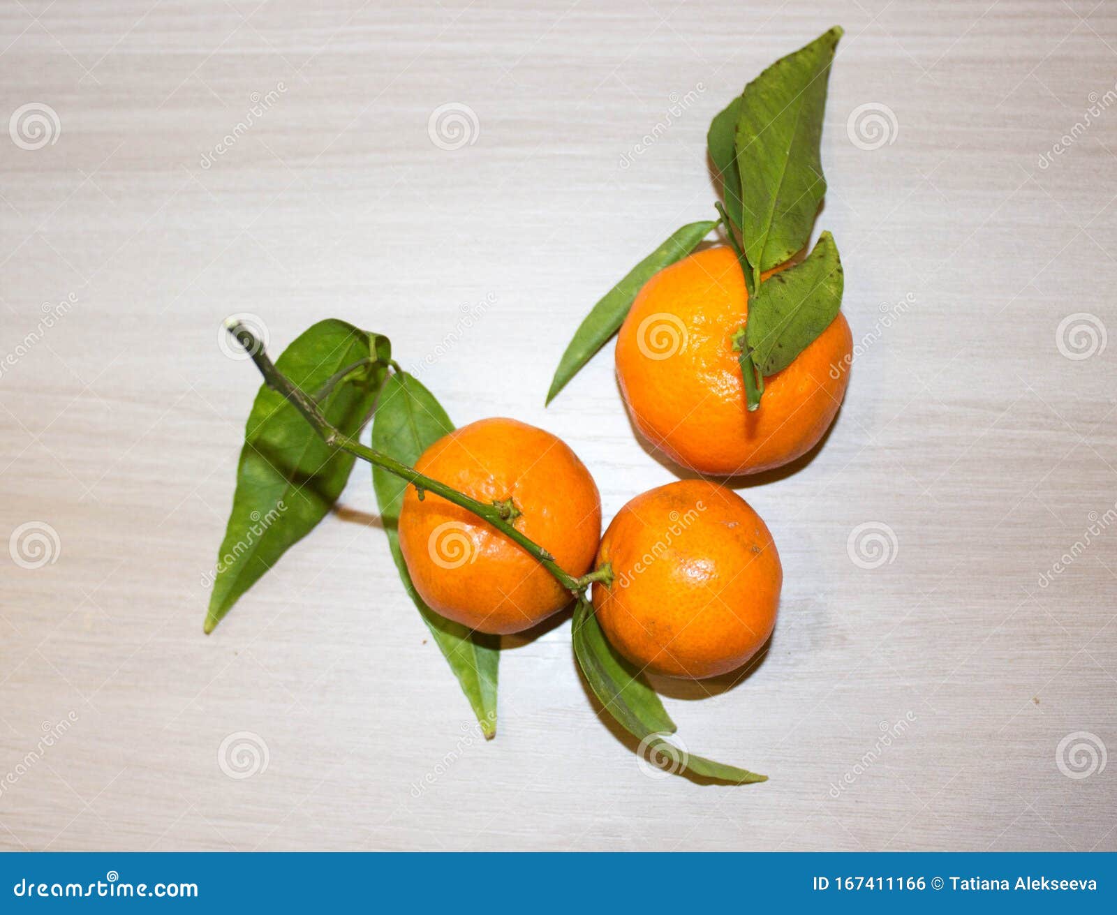 Oranges and Mandarin Inside of Wooden Box Stock Photo - Image of citrus ...