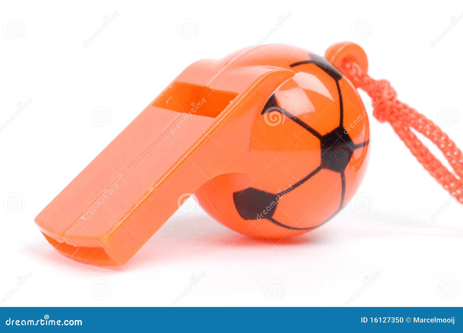 Oranje fluitje stock foto. Image of voorwerp, blazen - 16127350