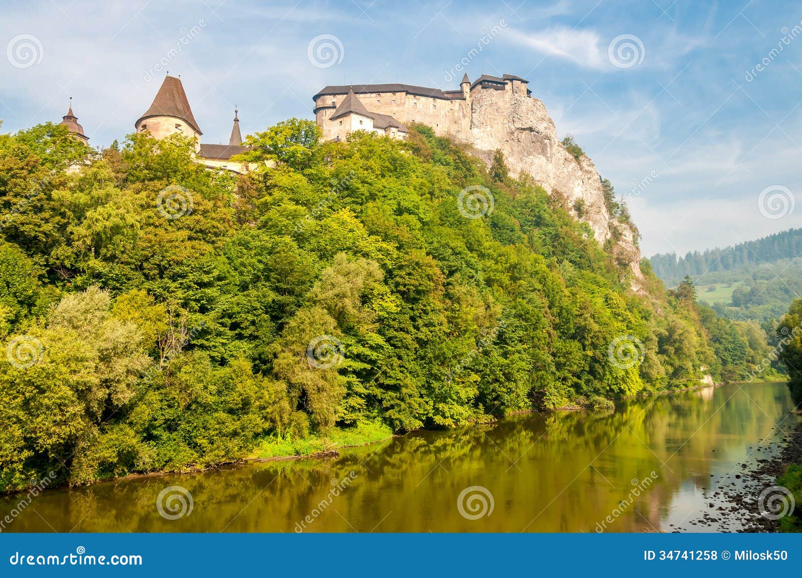 Orava Castle stock photo. Image of river, castle, orava - 34741258