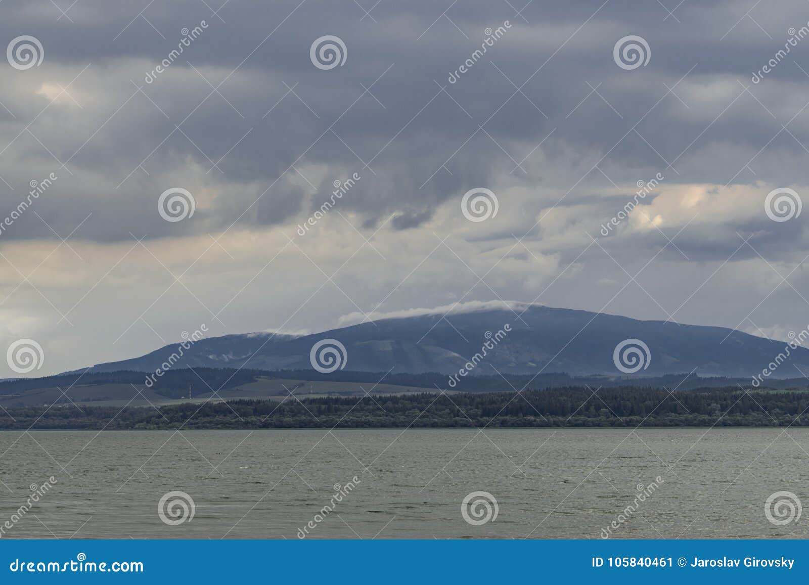 Orava reservoir stock image. Image of priehrada, forest - 105840461