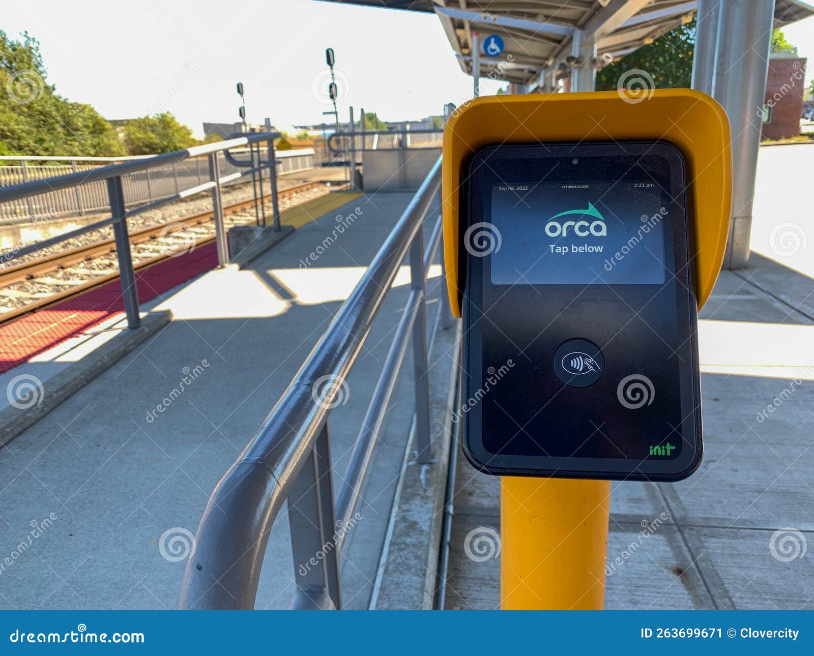 Orca Card Machine at Bus Station Editorial Photo - Image of reader ...