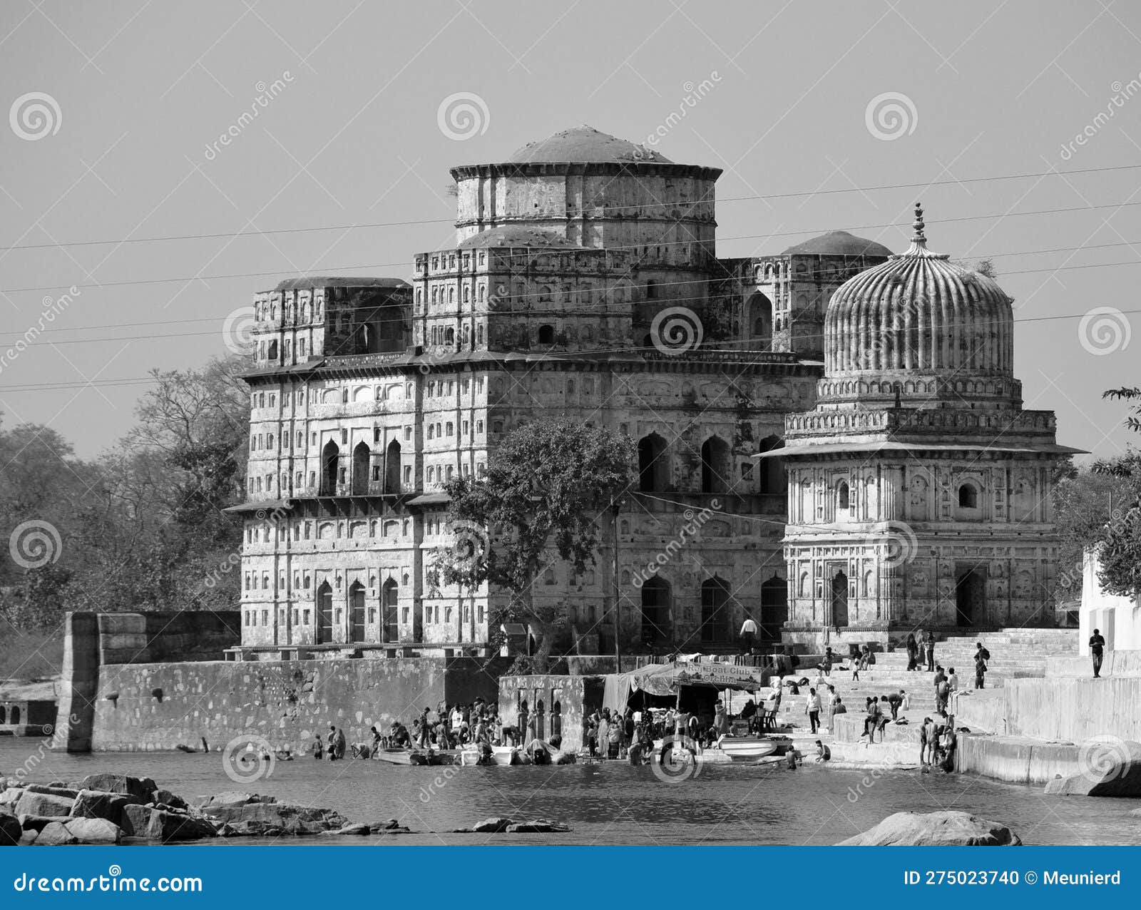 Orchha Fort Complex Comprises Several Formidable Structures Editorial ...