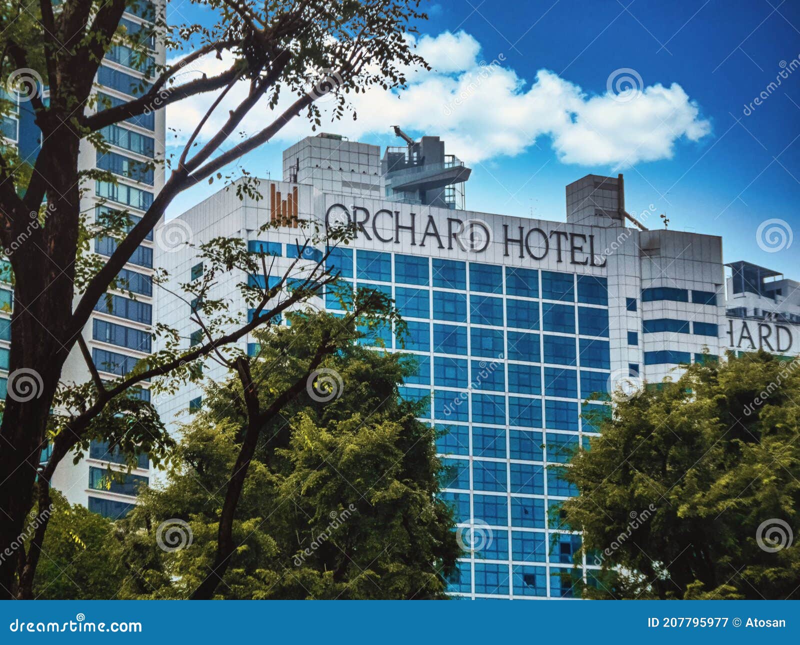 The Orchard Hotel on Orchard Road, Singapore Editorial Photography ...