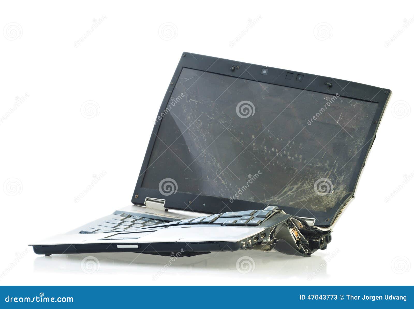 1,431 Computadora Destruida Fotos - Libres de Derechos y Gratuitas de ...