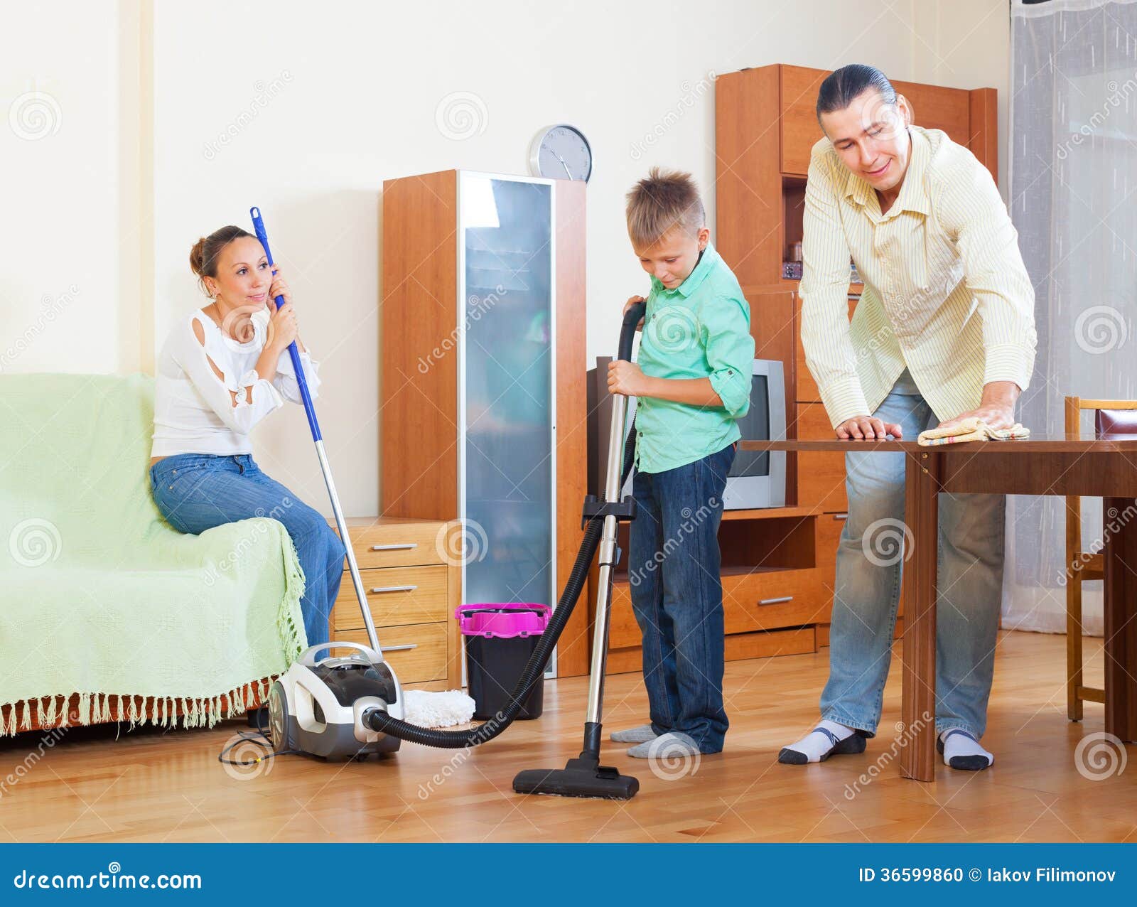 Black House Family Cleaning