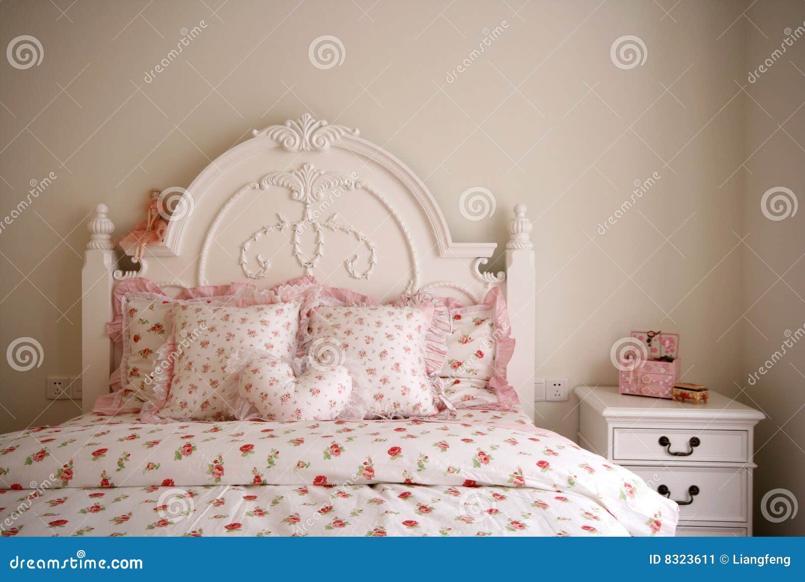 Ordinary home decoration stock image. Image of buildings - 8323611