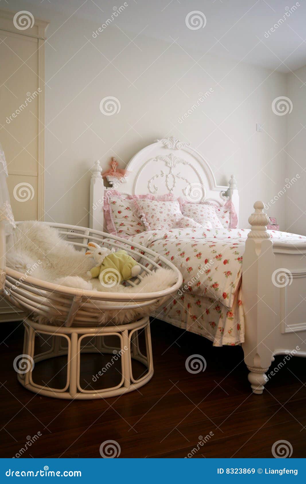 Ordinary home decoration stock image. Image of interior - 8323869
