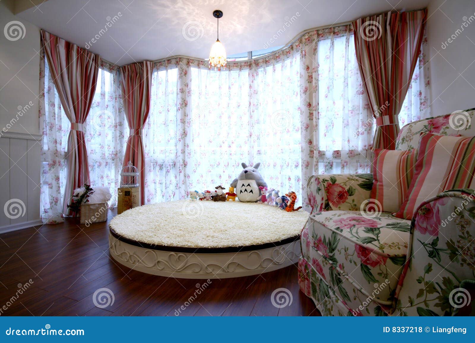 Ordinary home decoration stock photo. Image of beautiful - 8337218