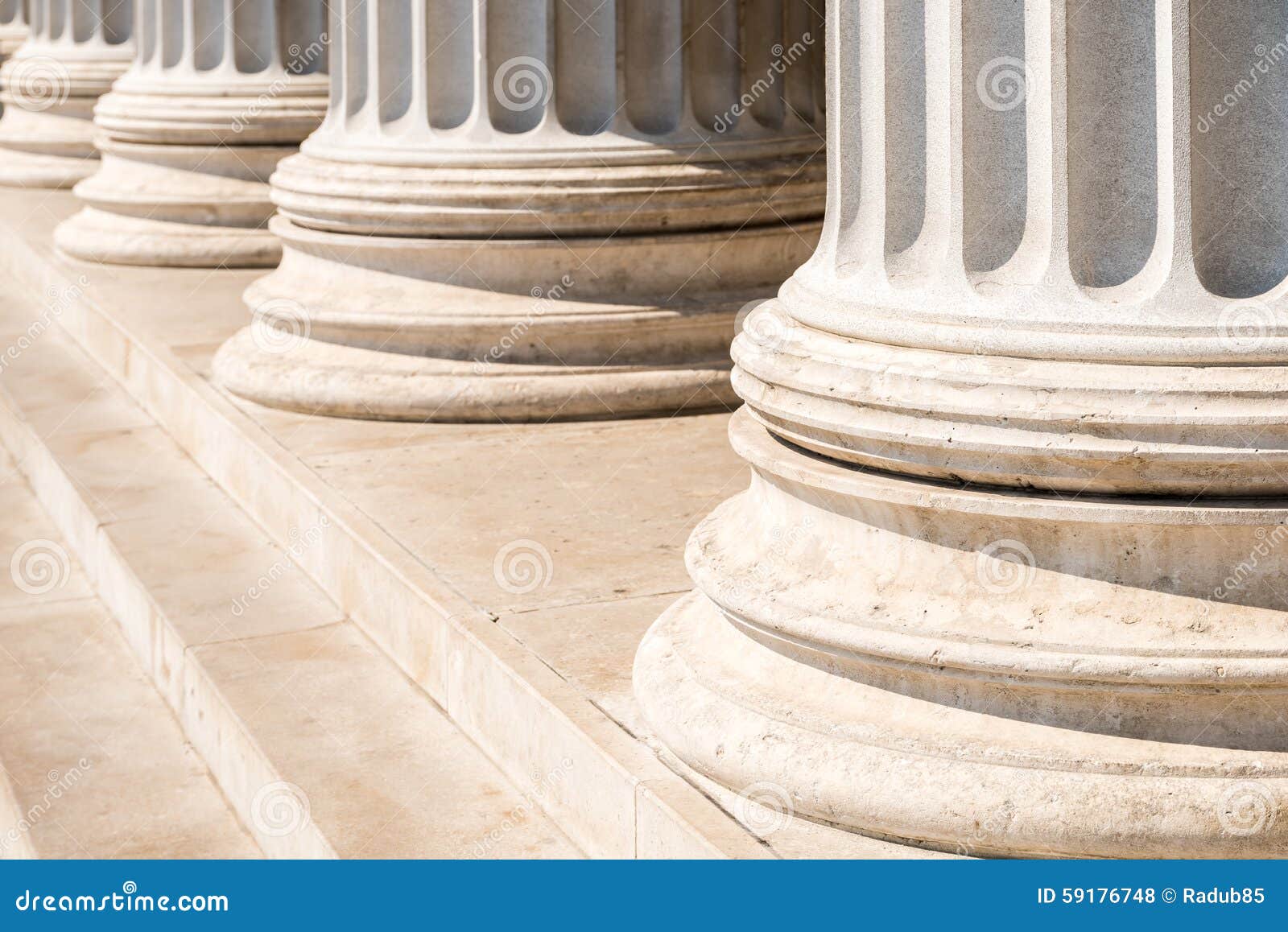 Ordine Composito Delle Colonne Greche Di Stile Fotografia Stock ...