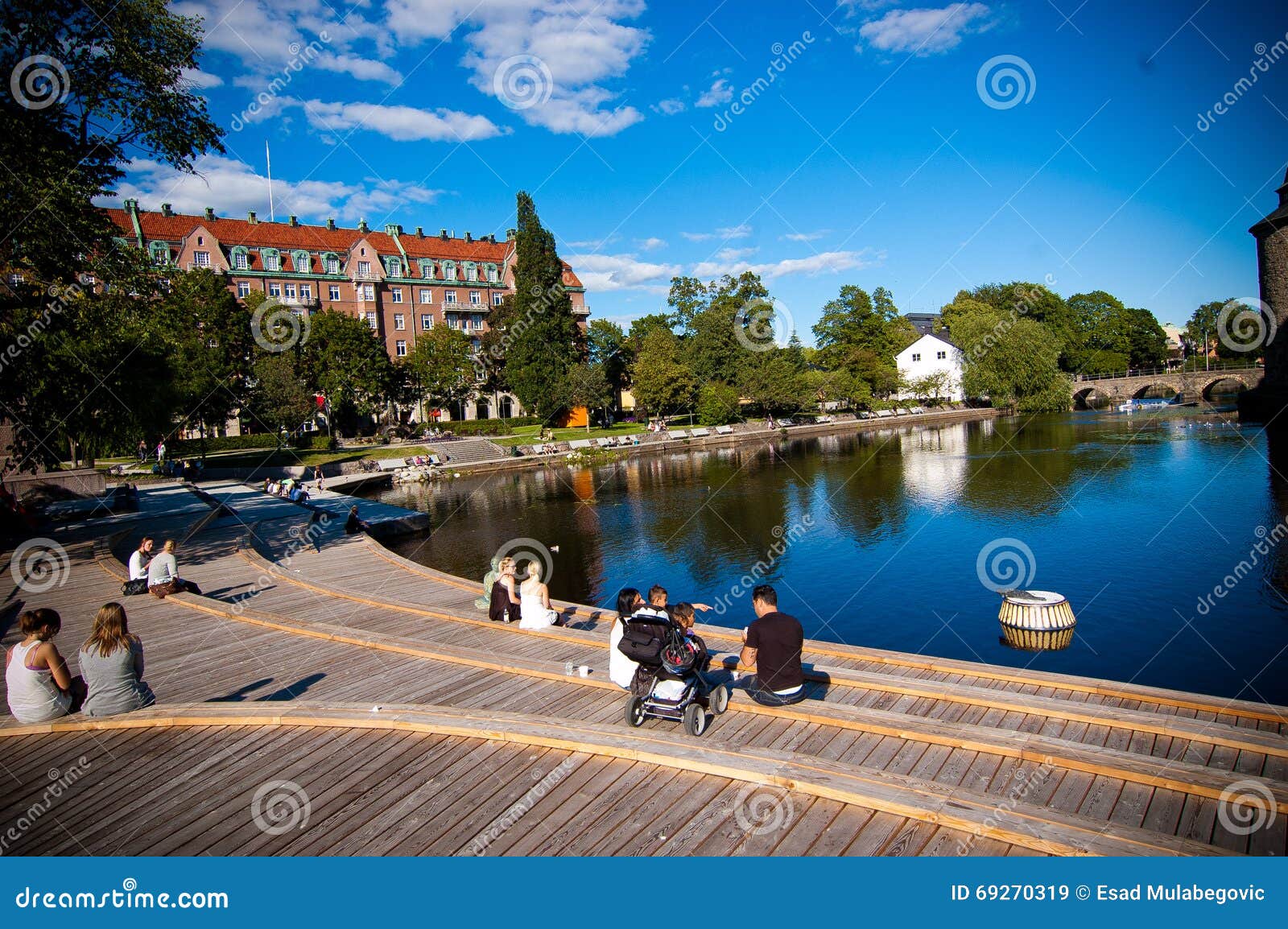 Orebro docks editorial stock image. Image of holding - 69270319