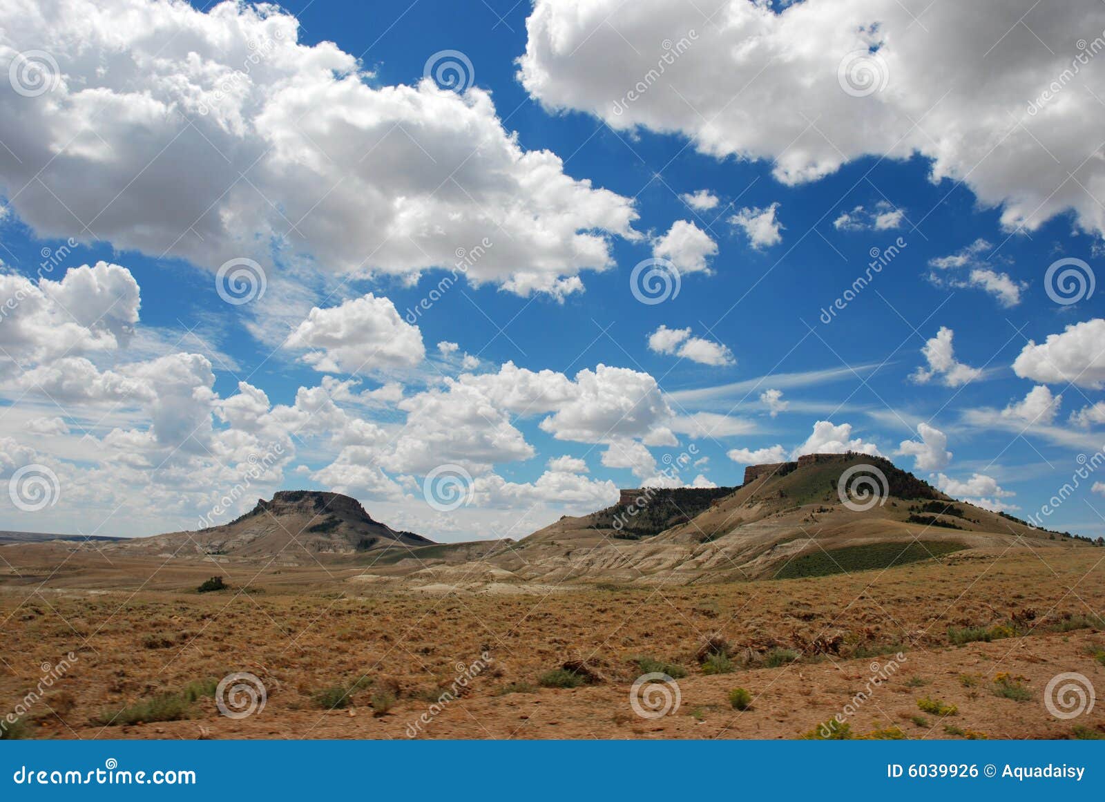 Oregon Buttes stock photo. Image of desert, cloud, landscape - 6039926