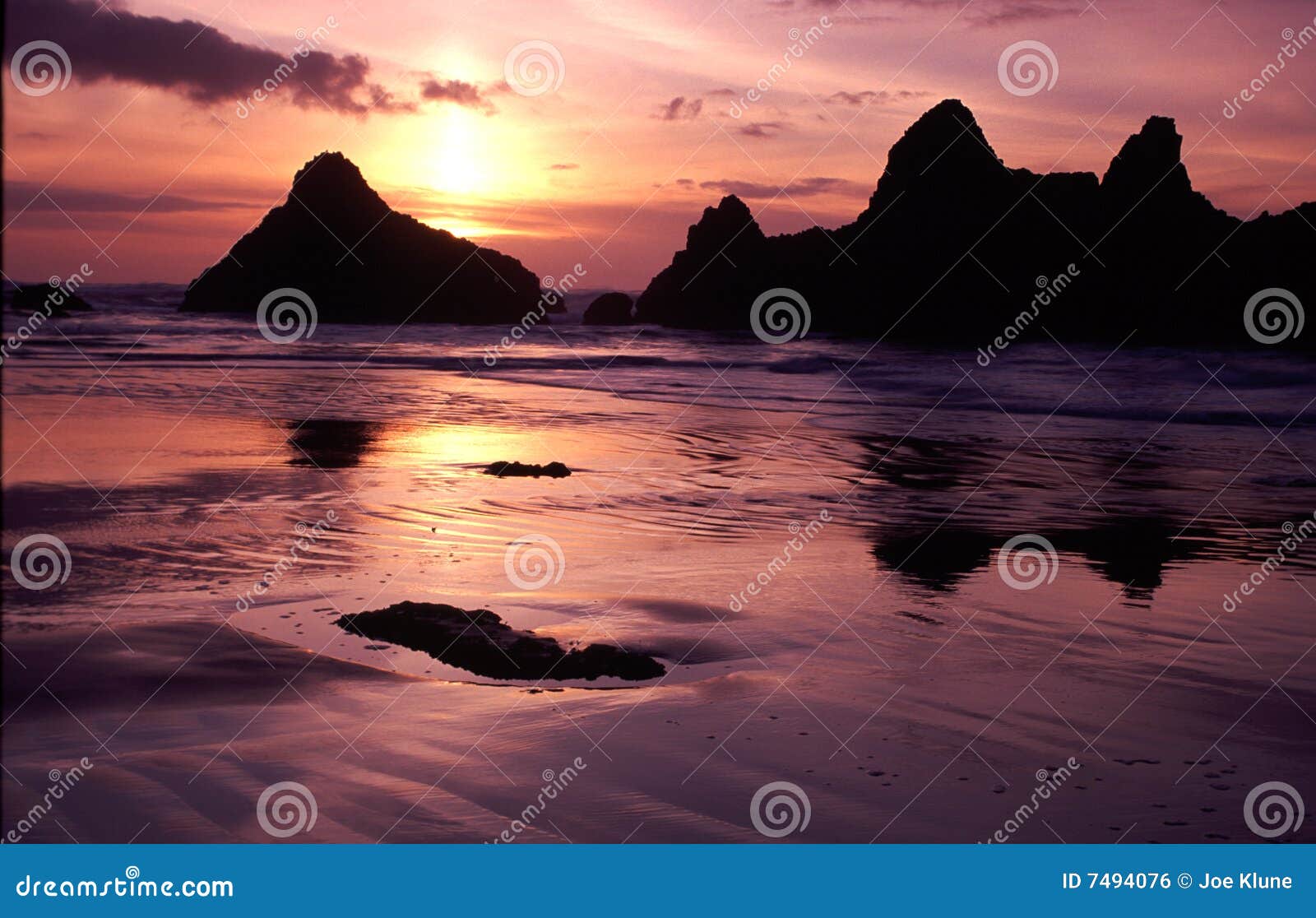 Oregon coast portraits stock photo. Image of surf, seascape - 7494076