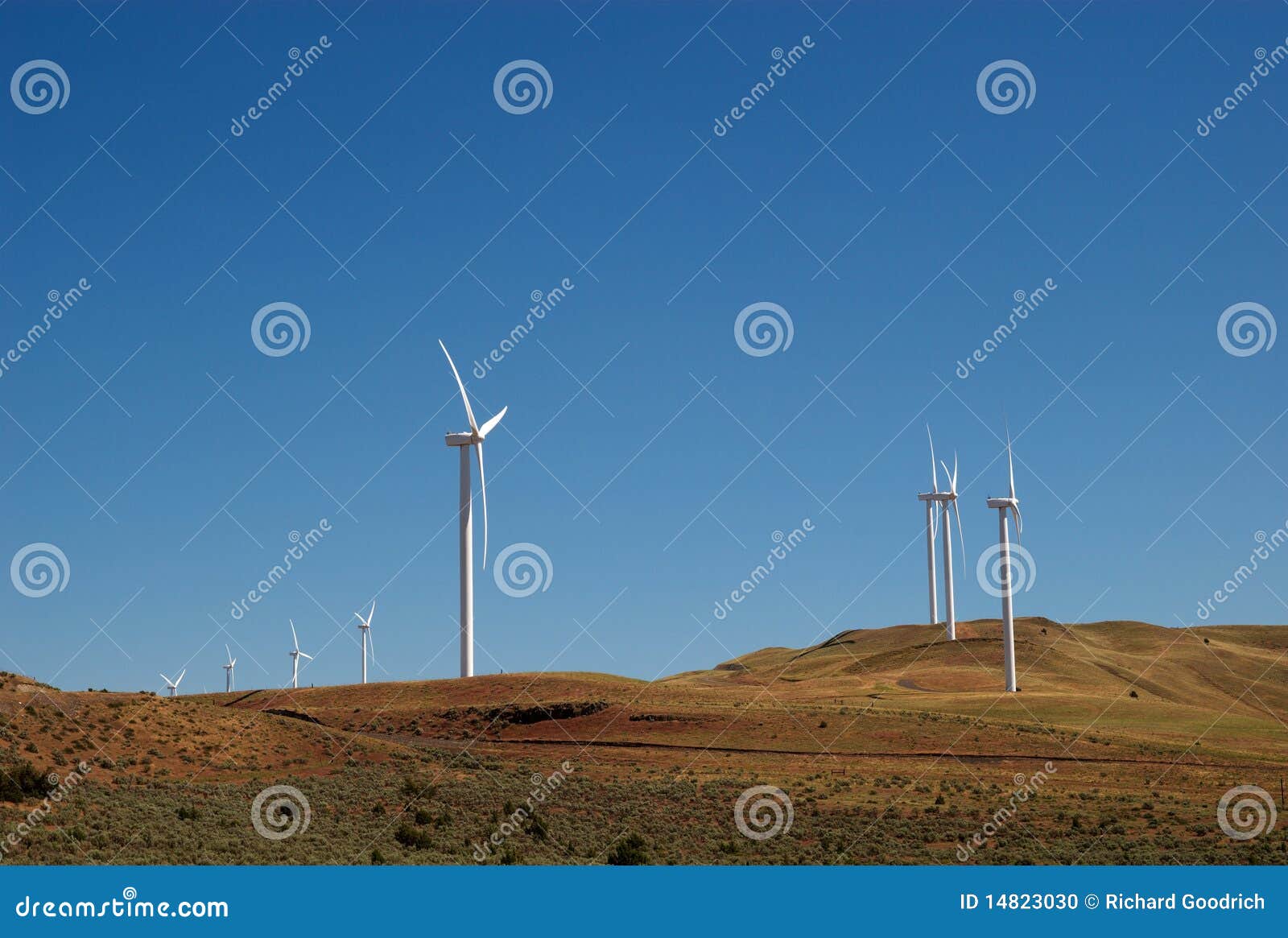 Oregon Desert Windmills stock photo. Image of blade, electricity - 14823030
