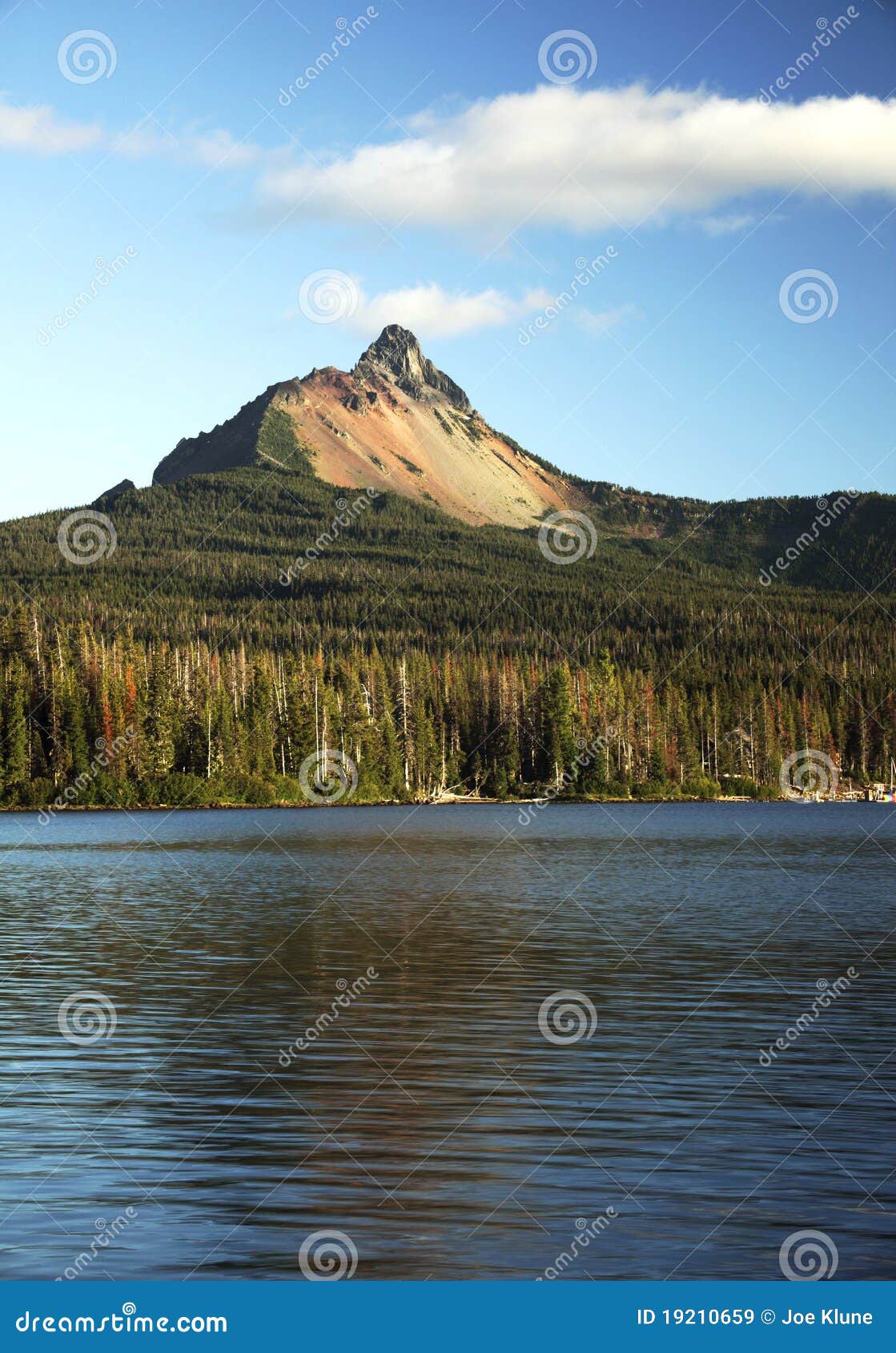 Oregon portrait stock image. Image of hoodoo, lake, lava - 19210659