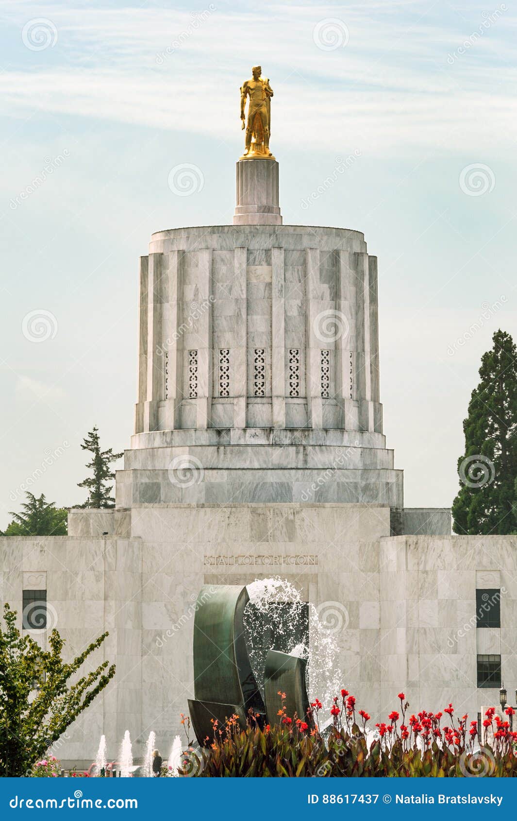 Oregon state capitol stock image. Image of legislature - 88617437