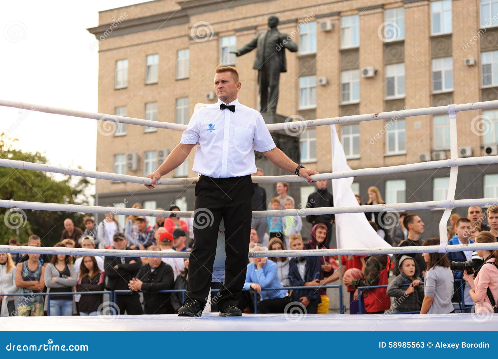 Orel, Russia, September 5, 2015: Box Referee Standing in Empty R ...