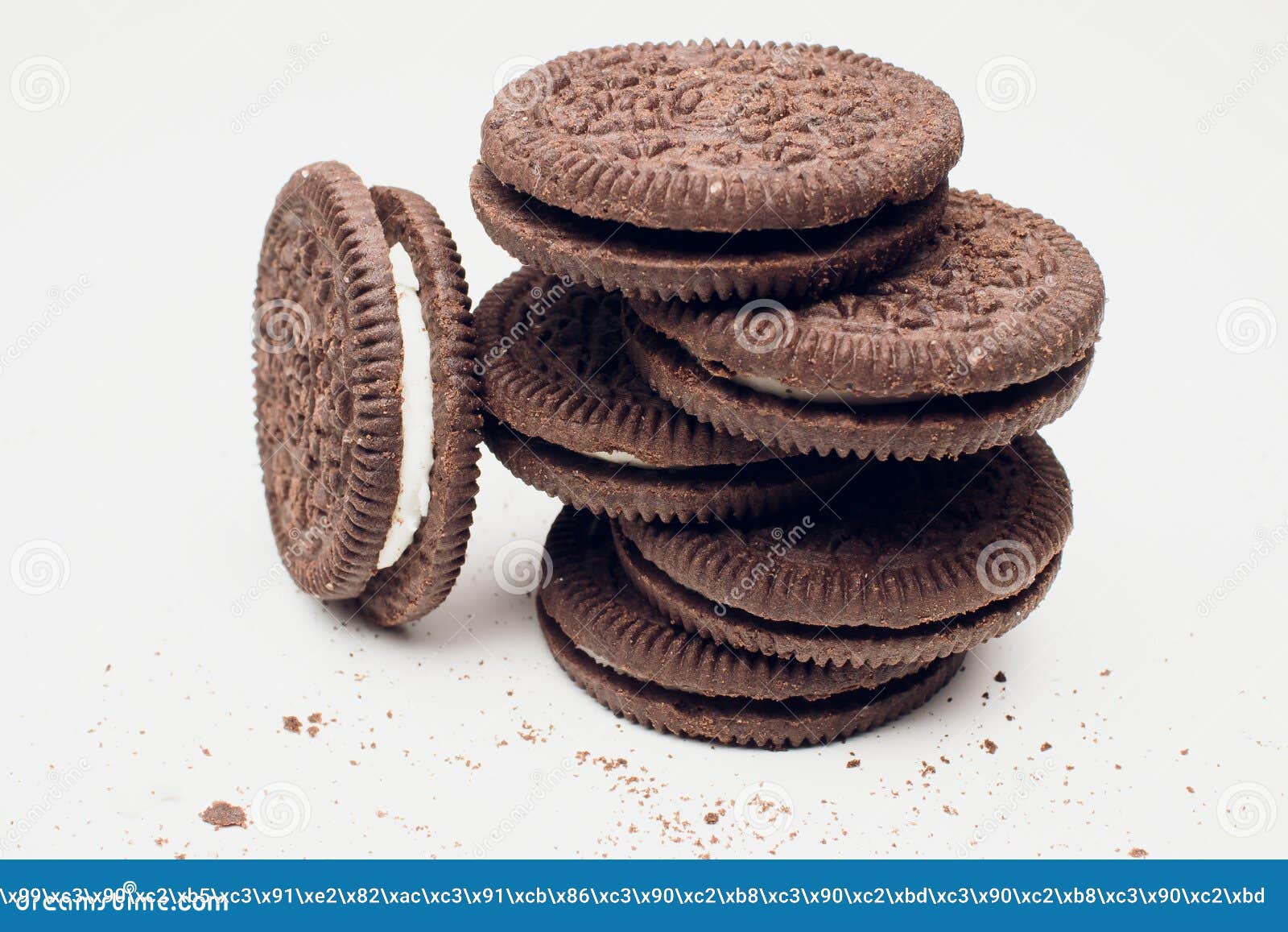 Oreo cookies editorial photo. Image of sugar, currency - 98573741