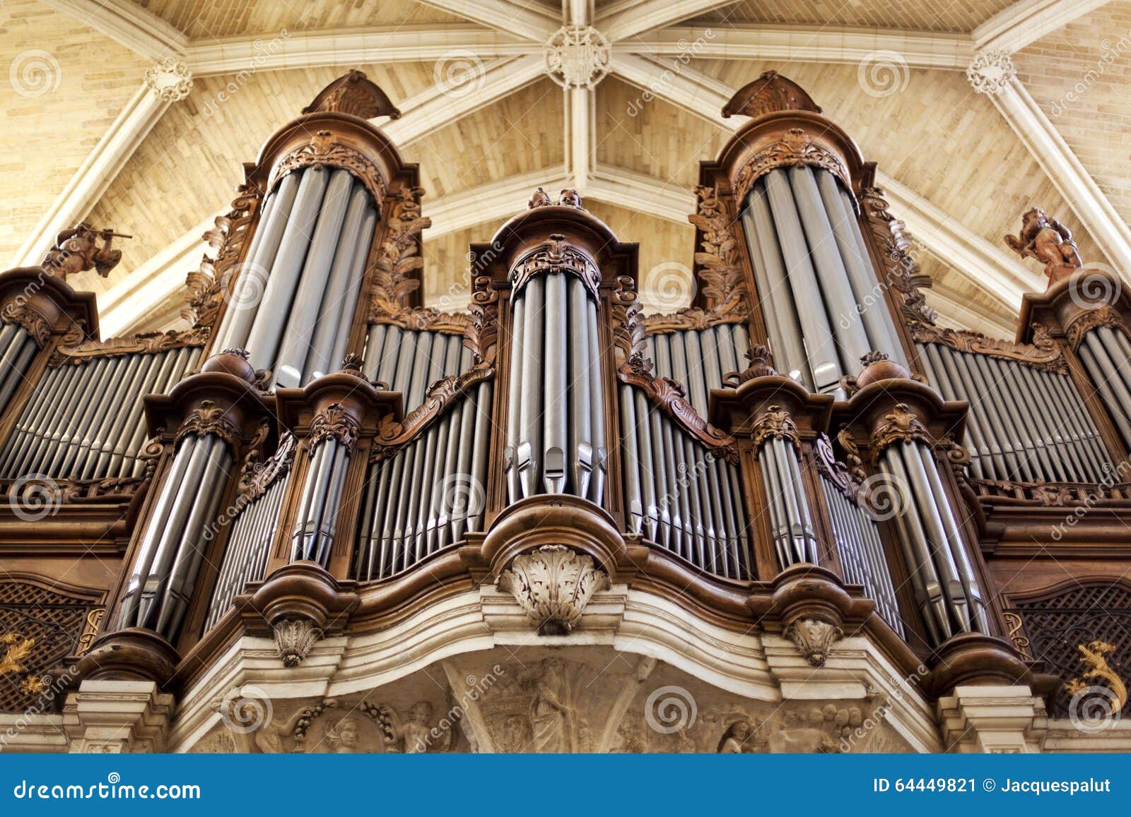 Orgaan in een kerk stock afbeelding. Image of orgaan - 64449821