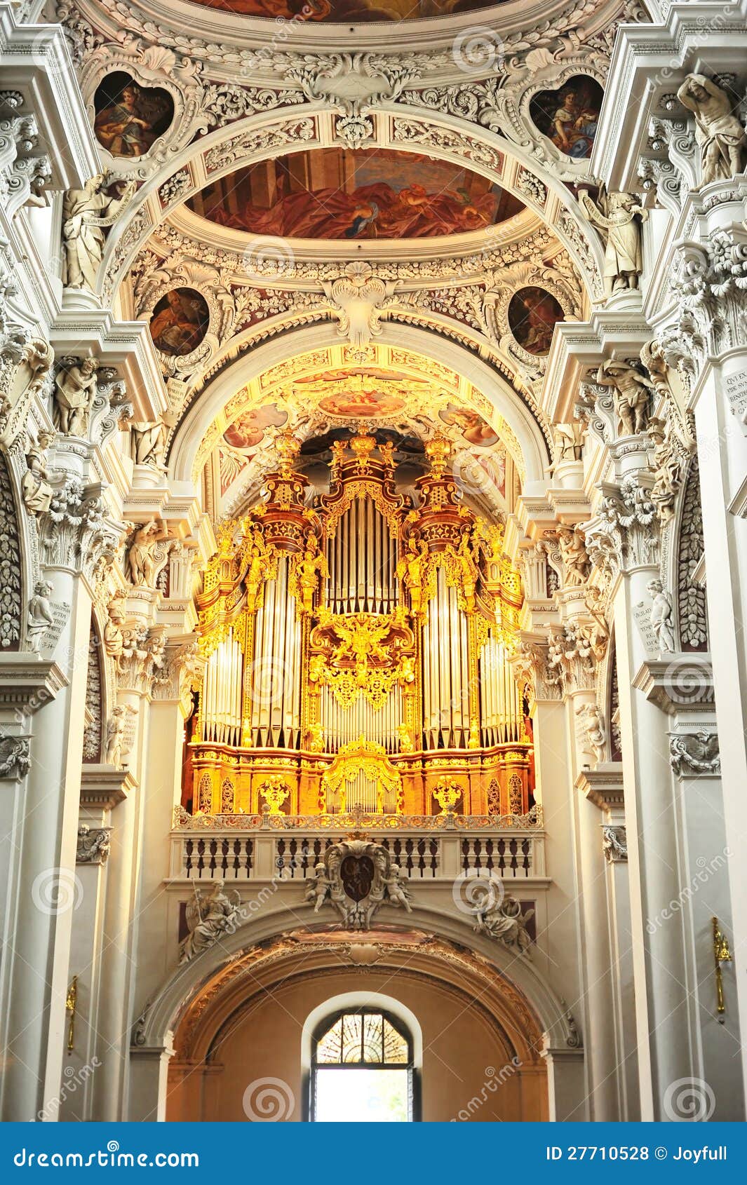 Organ at Passau Cathedral editorial stock photo. Image of medieval ...